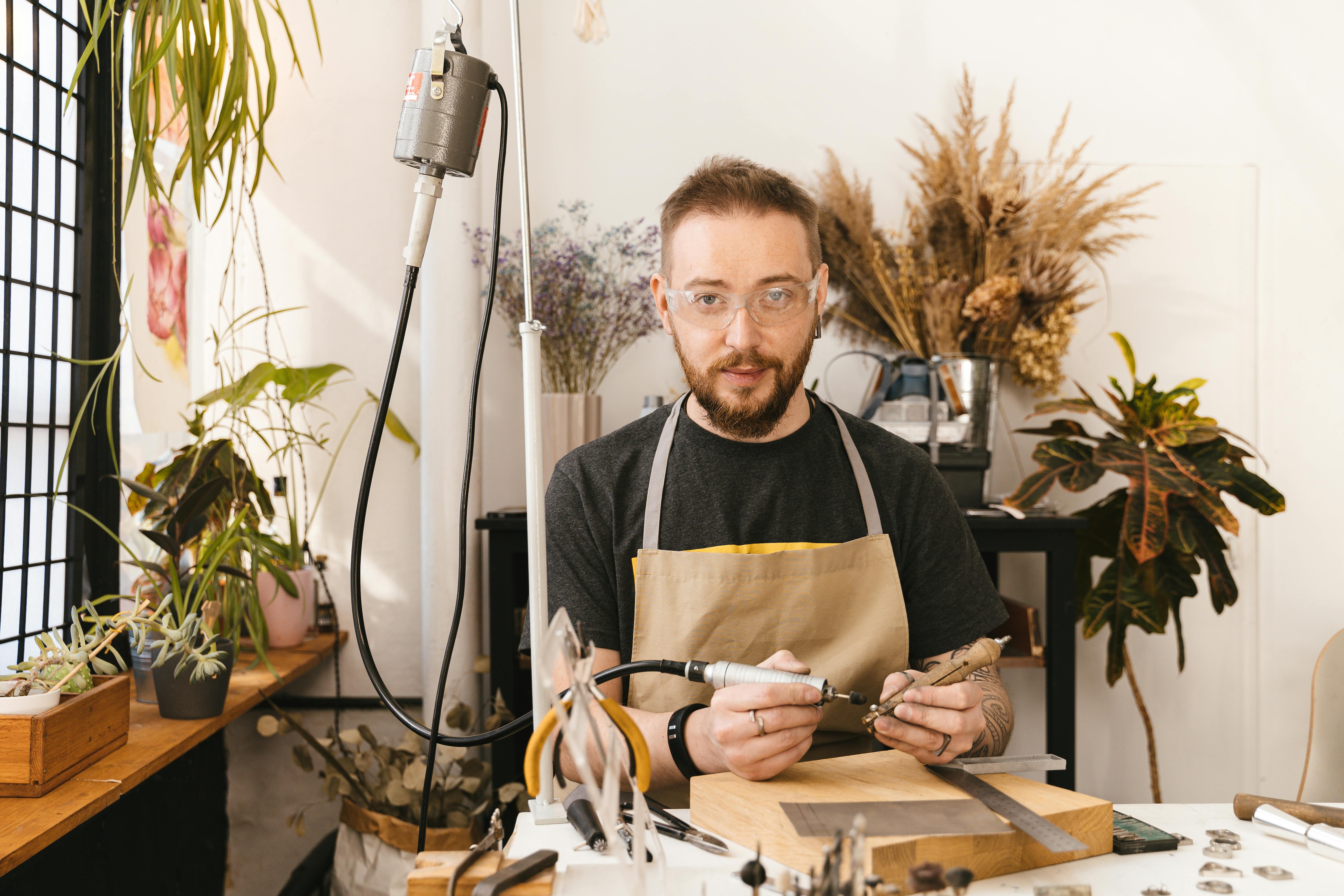 Apprentice Work Photos, Download The BEST Free Apprentice Work Stock ...