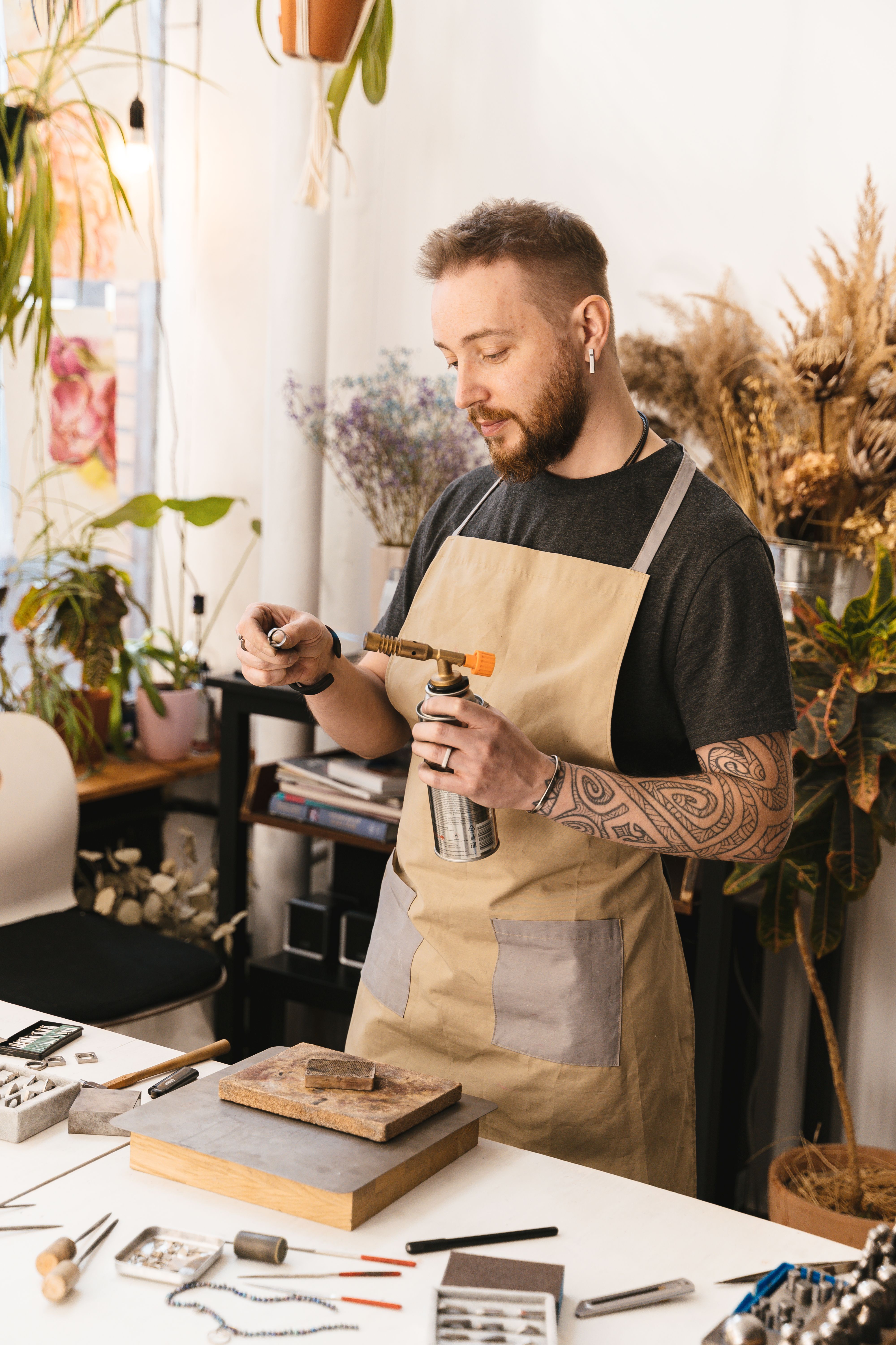 Man at Work in Workshop · Free Stock Photo