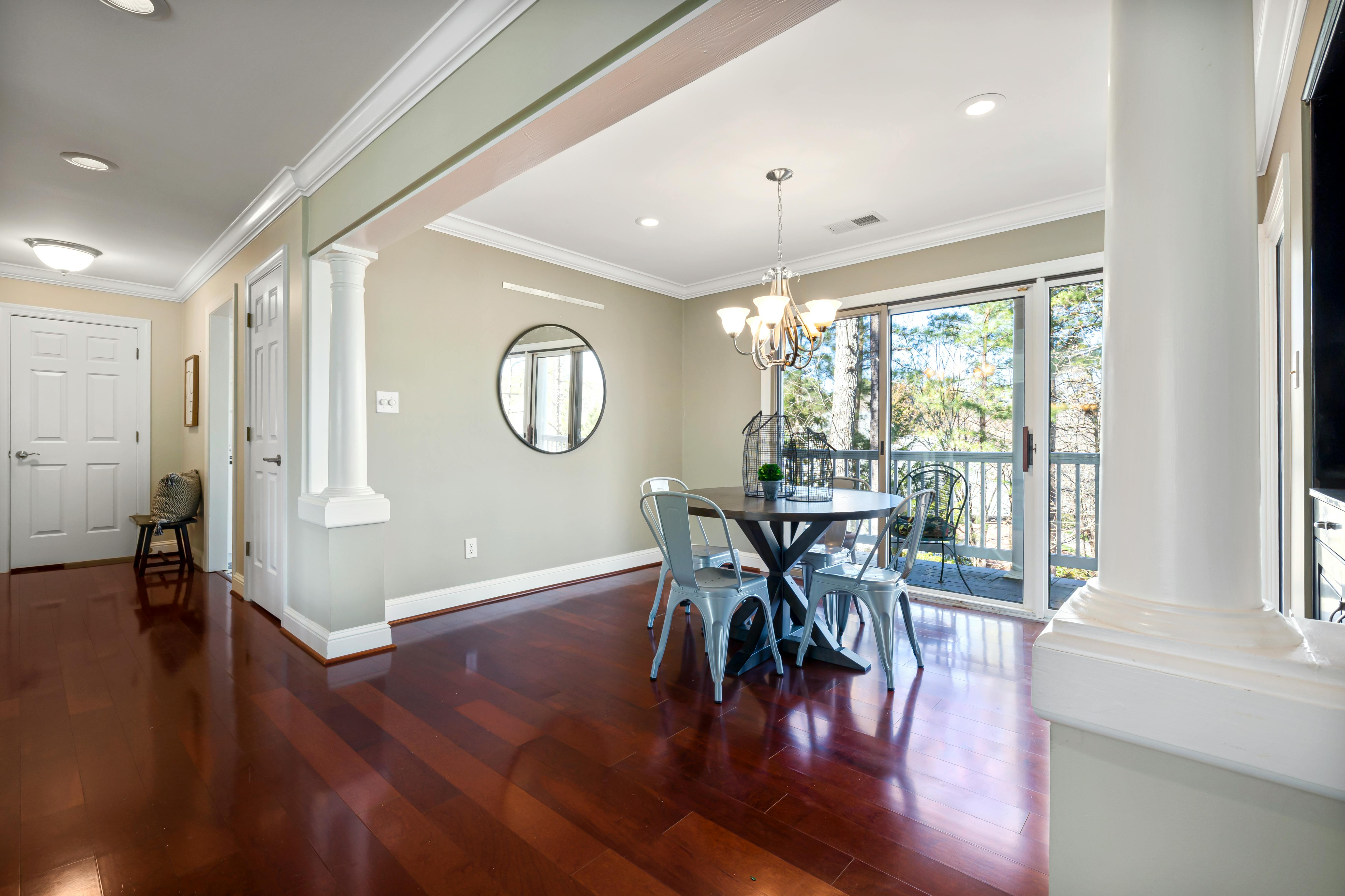 Rustic Home Interior Design · Free Stock Photo