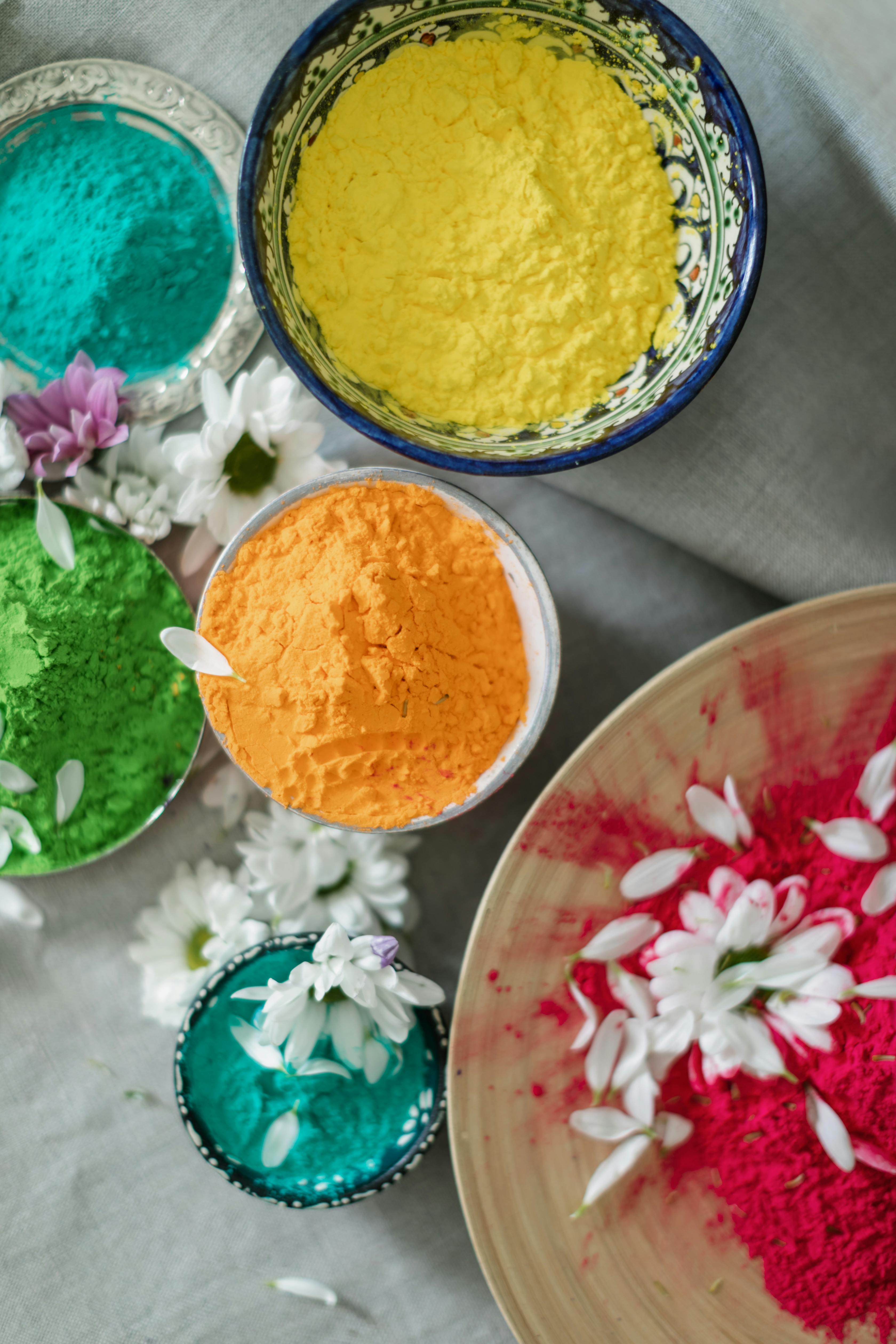 Close-Up Shot of Holi Powder on a Bowl · Free Stock Photo