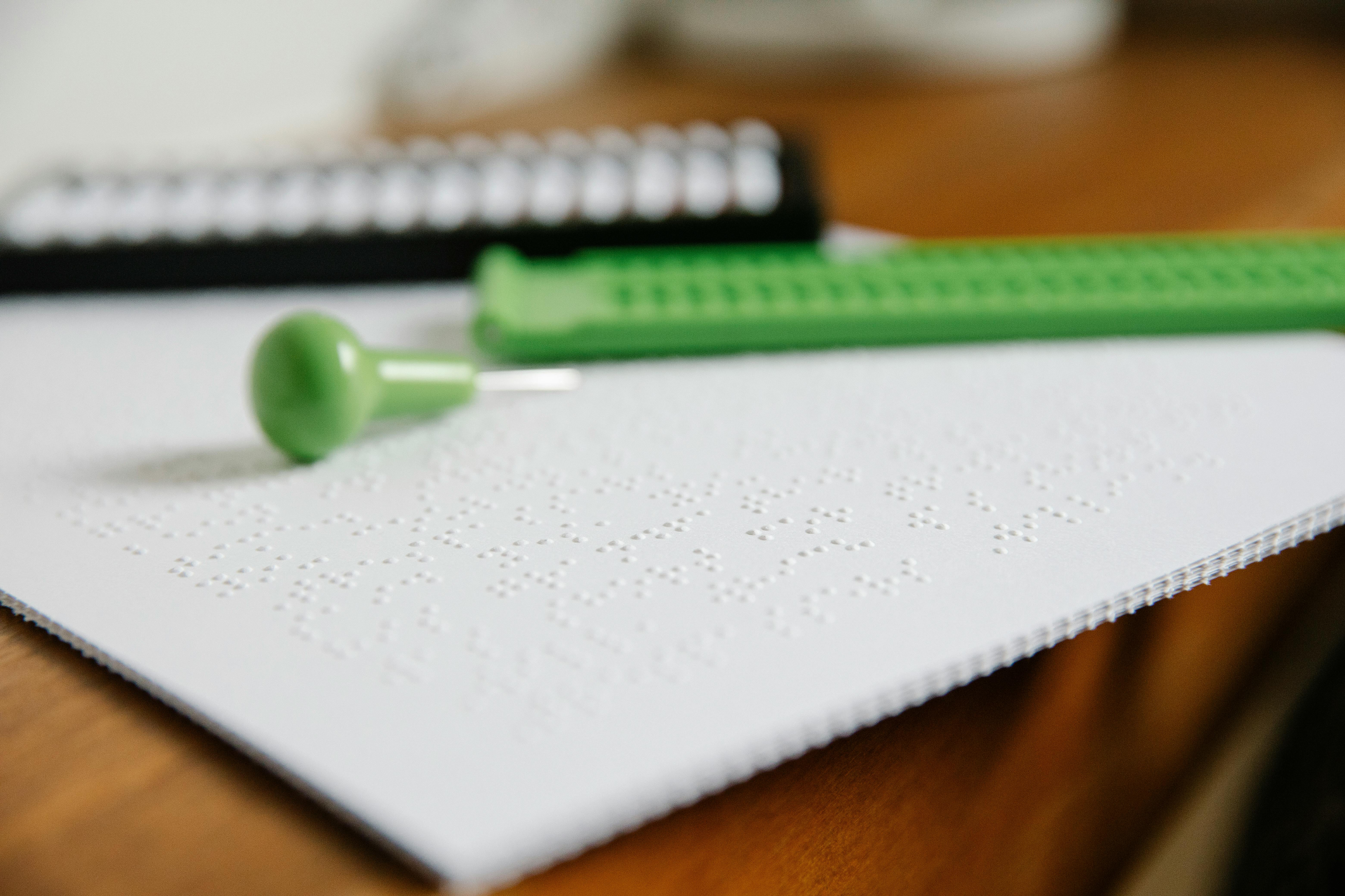 Close-Up Photography of Crumpled Paper · Free Stock Photo