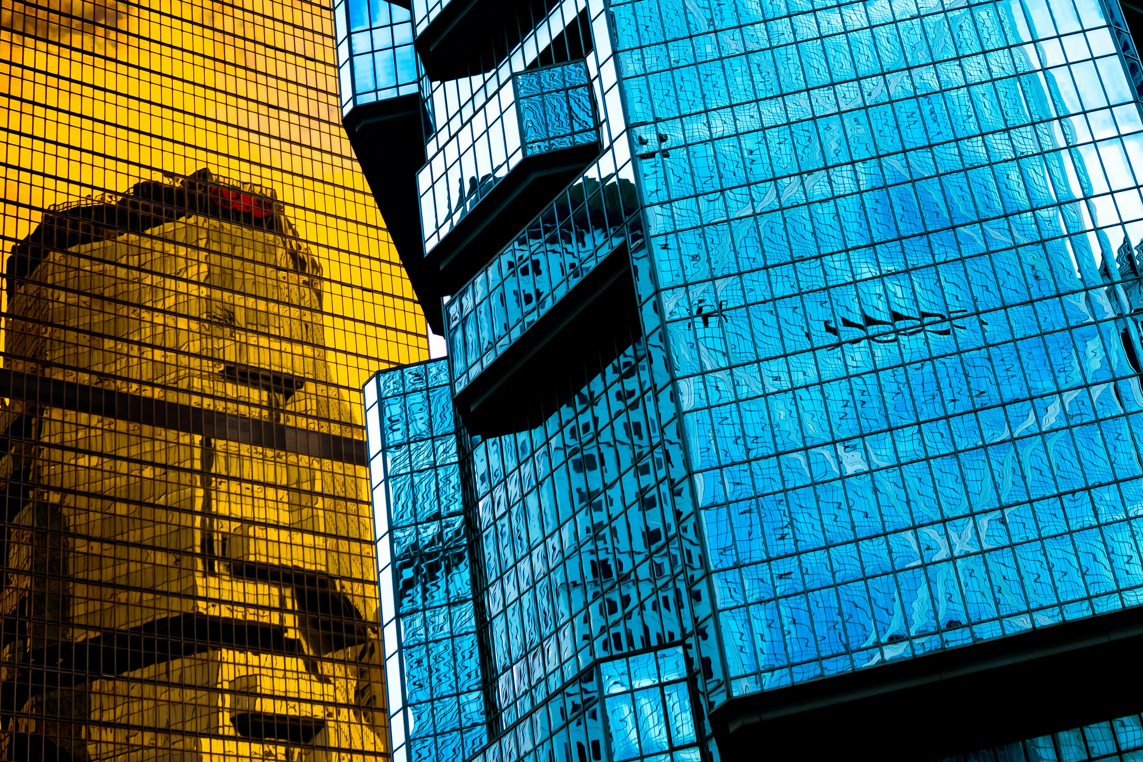 Modern Glass Building · Free Stock Photo