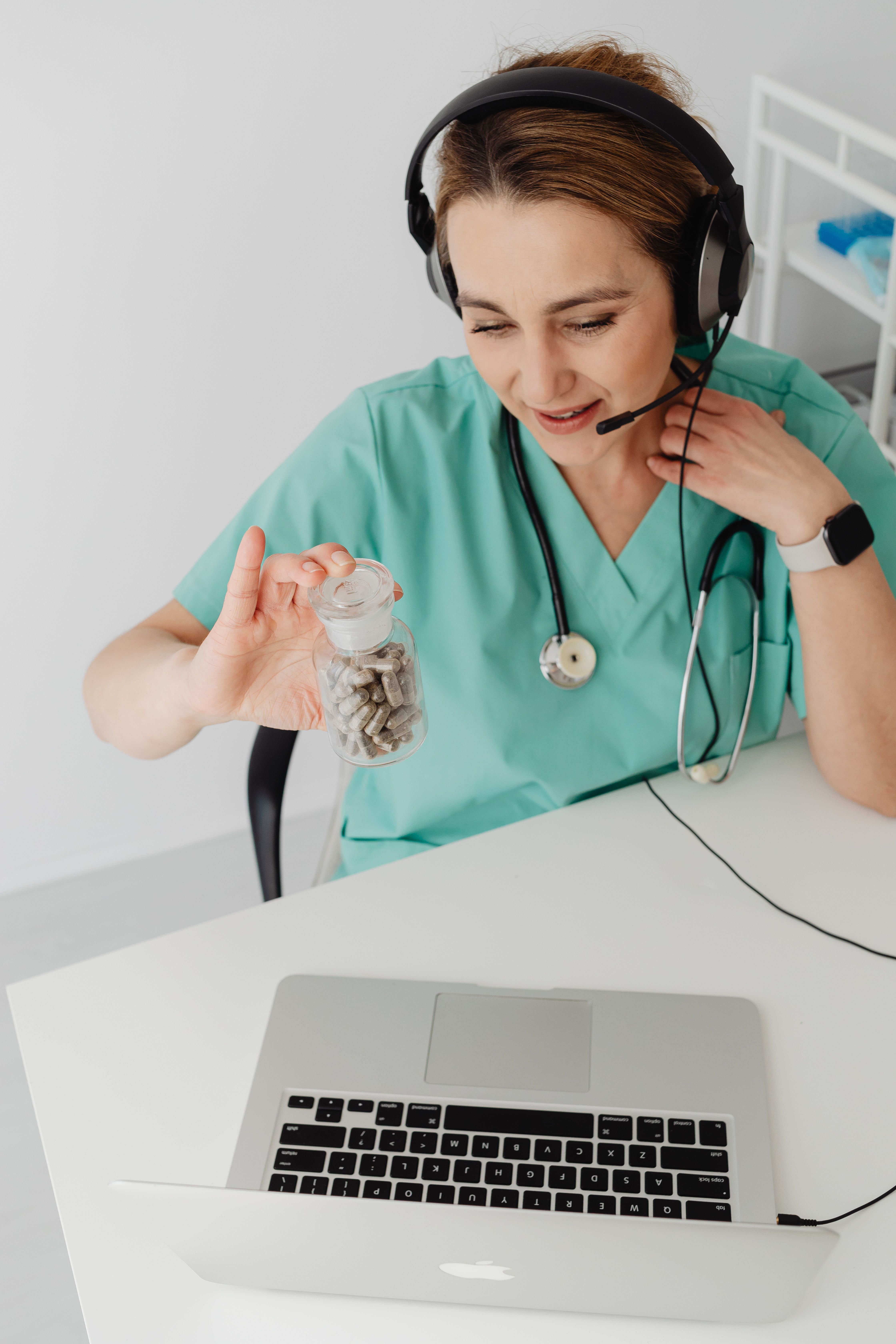Telemedicine Photos, Download The BEST Free Telemedicine Stock Photos ...