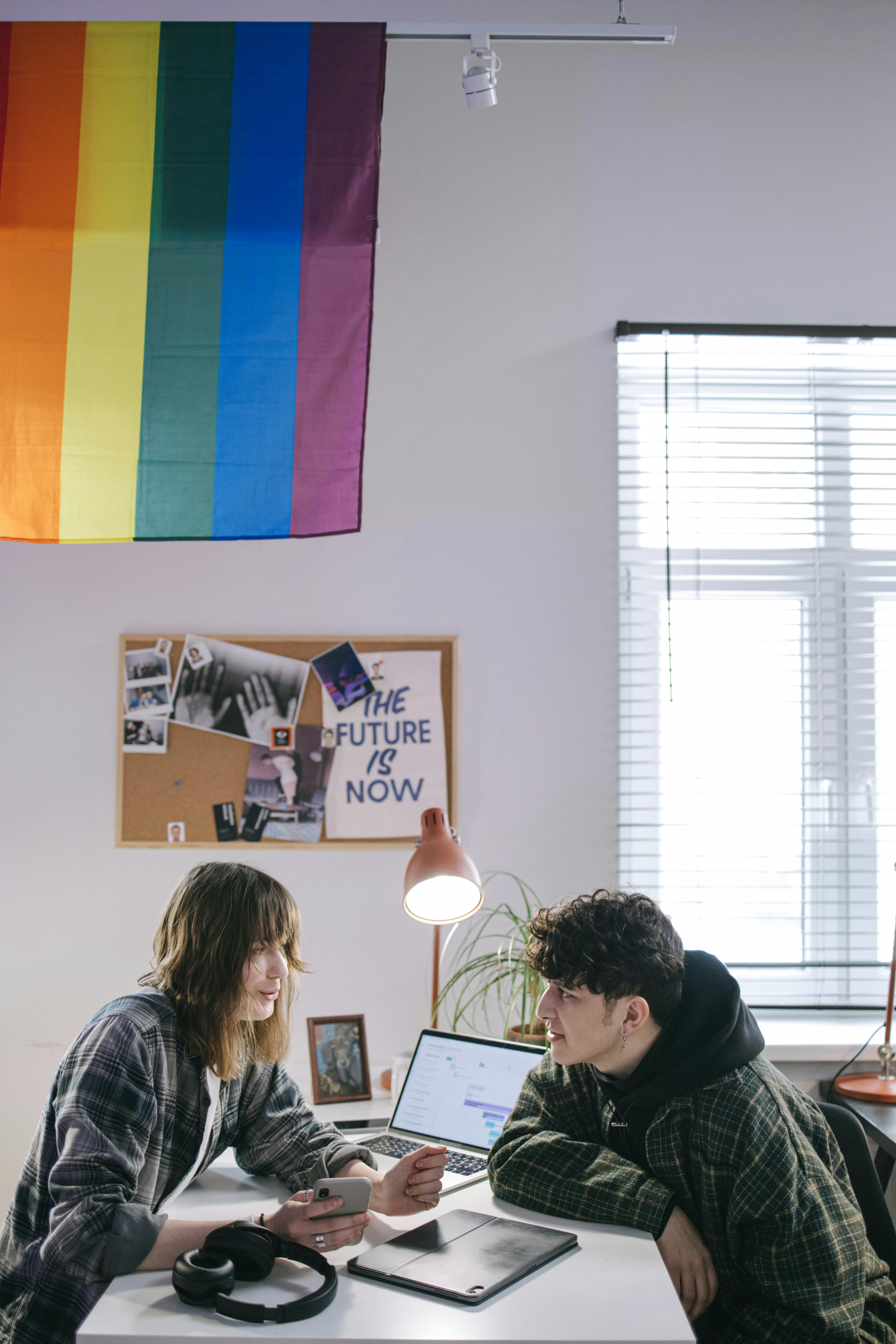 Man and Woman Talking Facing Each Other · Free Stock Photo