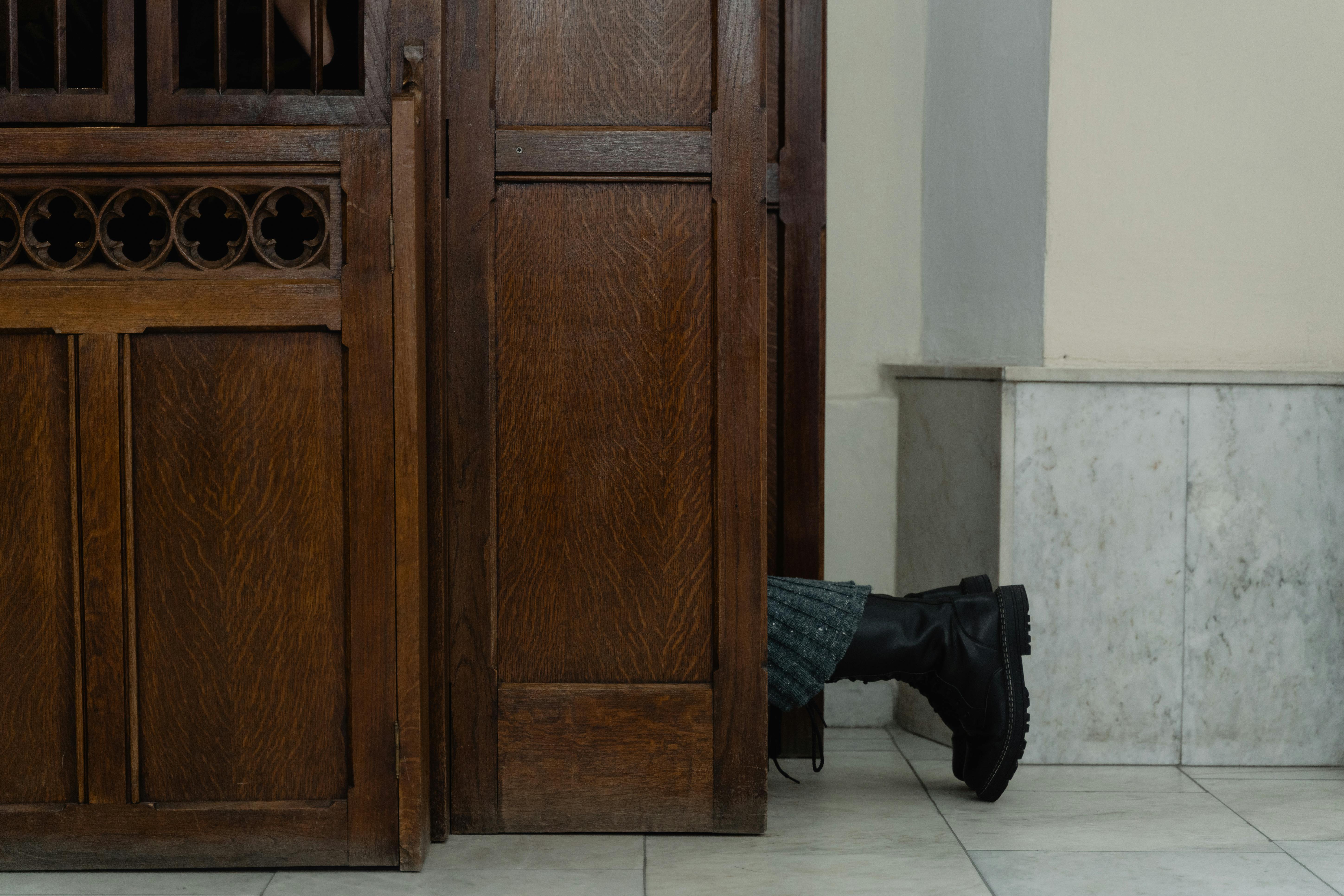 Confession Screen Photos, Download The BEST Free Confession Screen ...