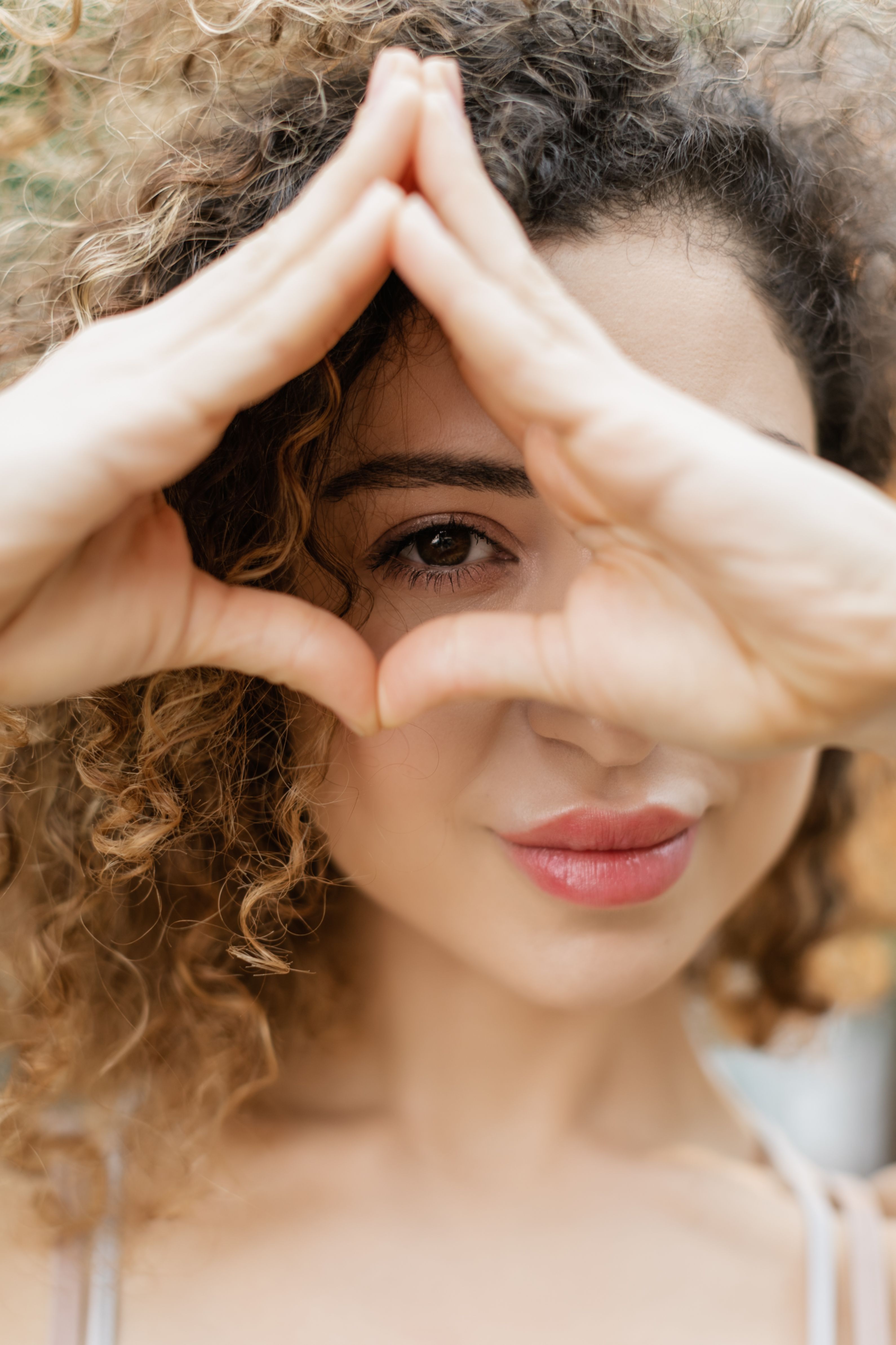Triangle Gesture Photos, Download The BEST Free Triangle Gesture Stock ...