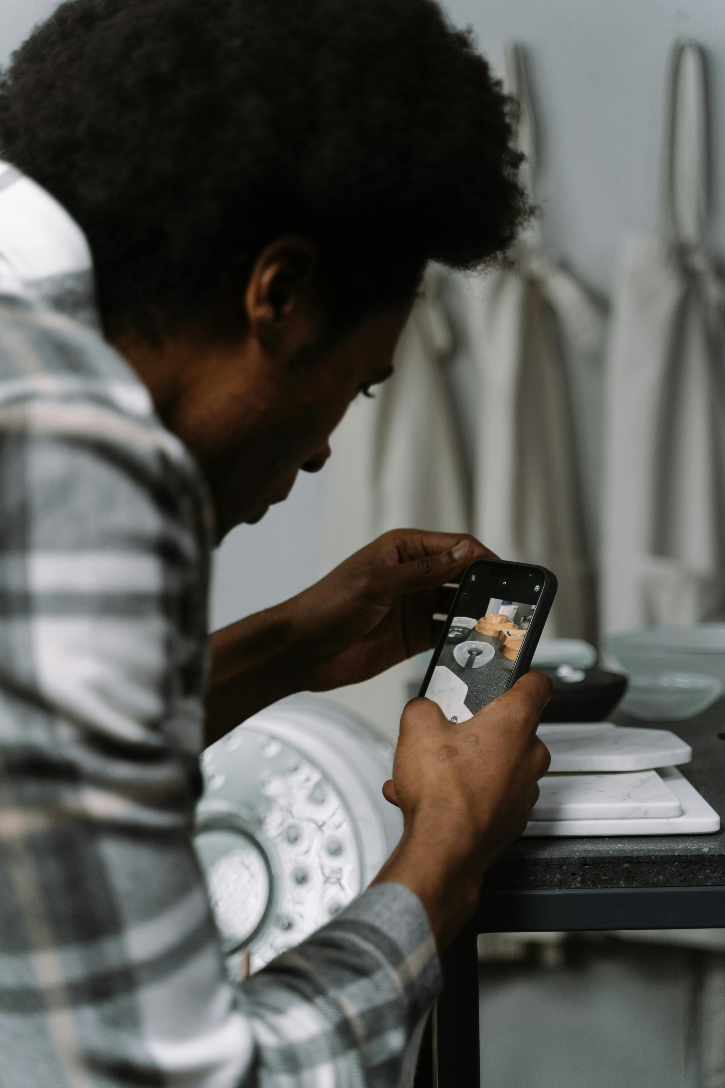 Technology Profile Photo Photos, Download The BEST Free Technology ...