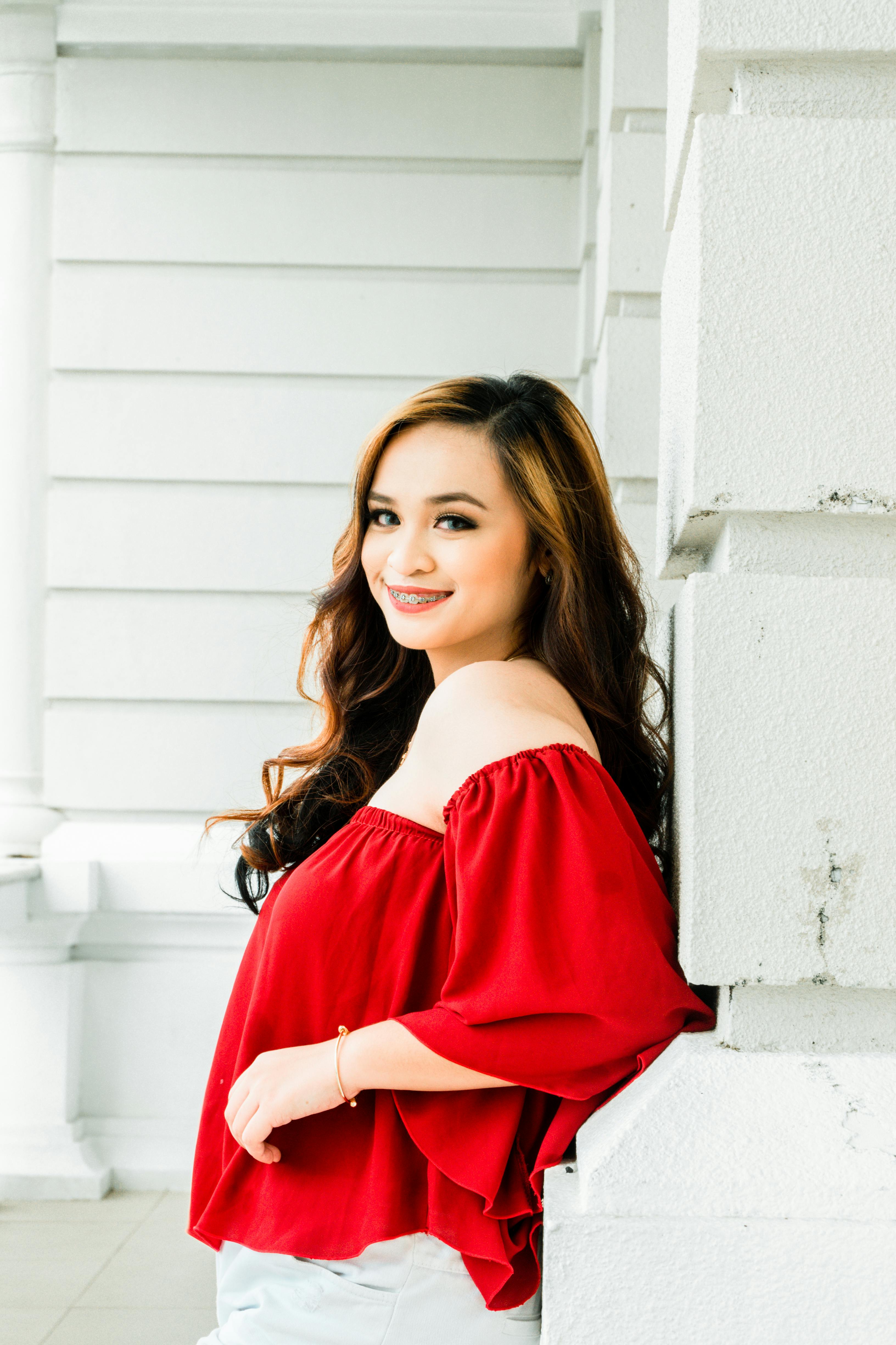 60,171+ Best Free Red shirt Stock Photos & Images · 100% Royalty-Free ...