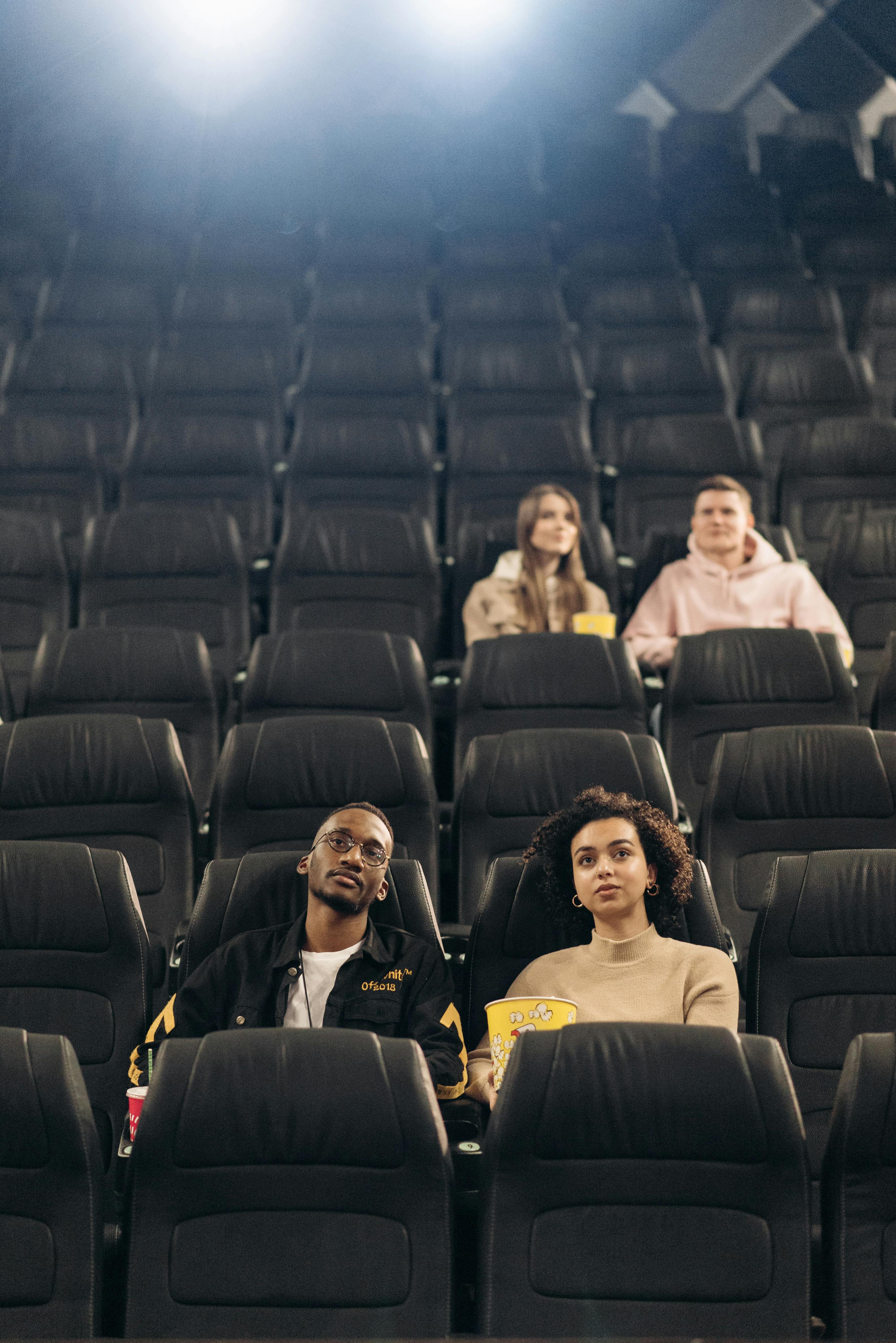 Cinema Session Photos, Download The BEST Free Cinema Session Stock ...