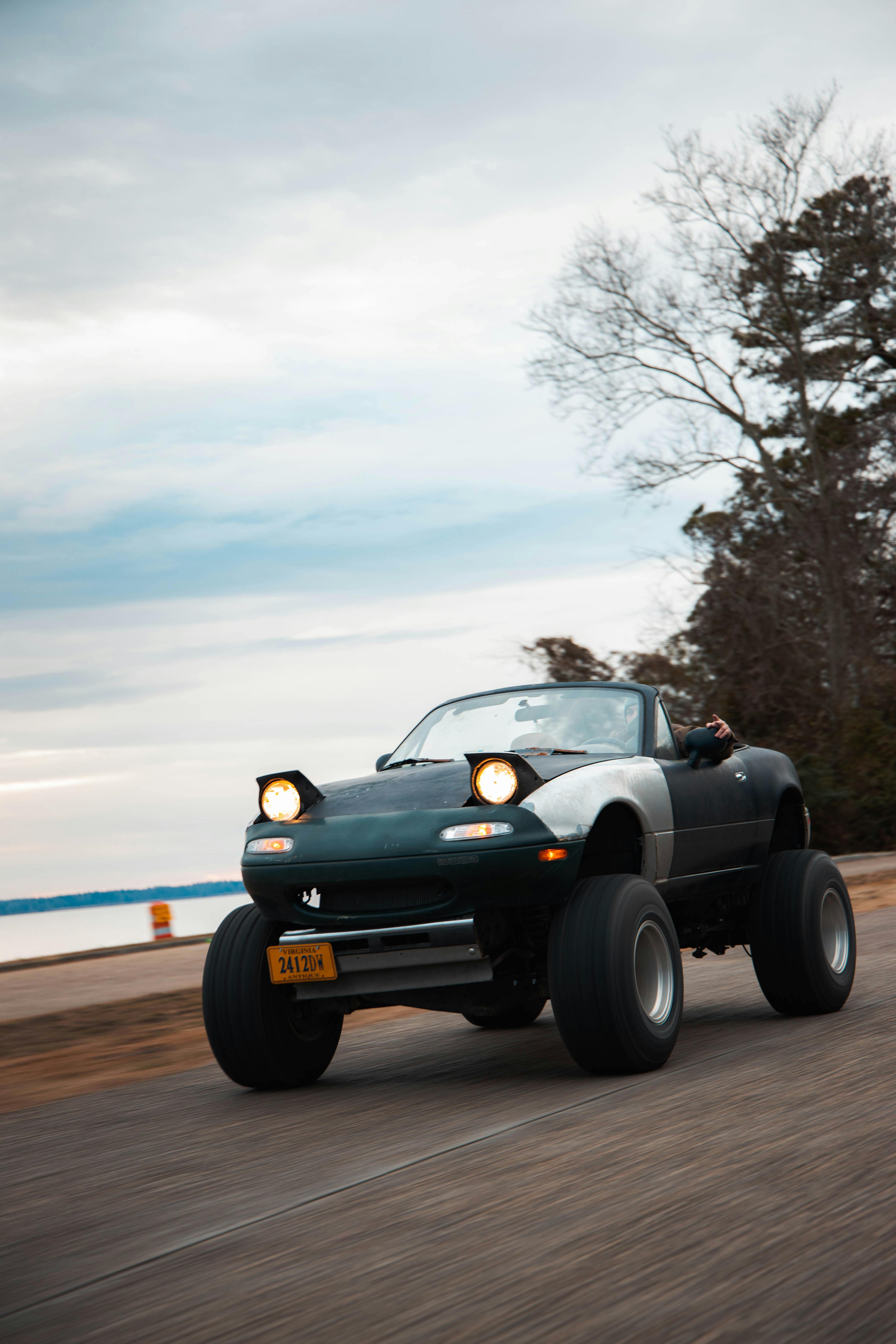 Moving Car on the Road · Free Stock Photo