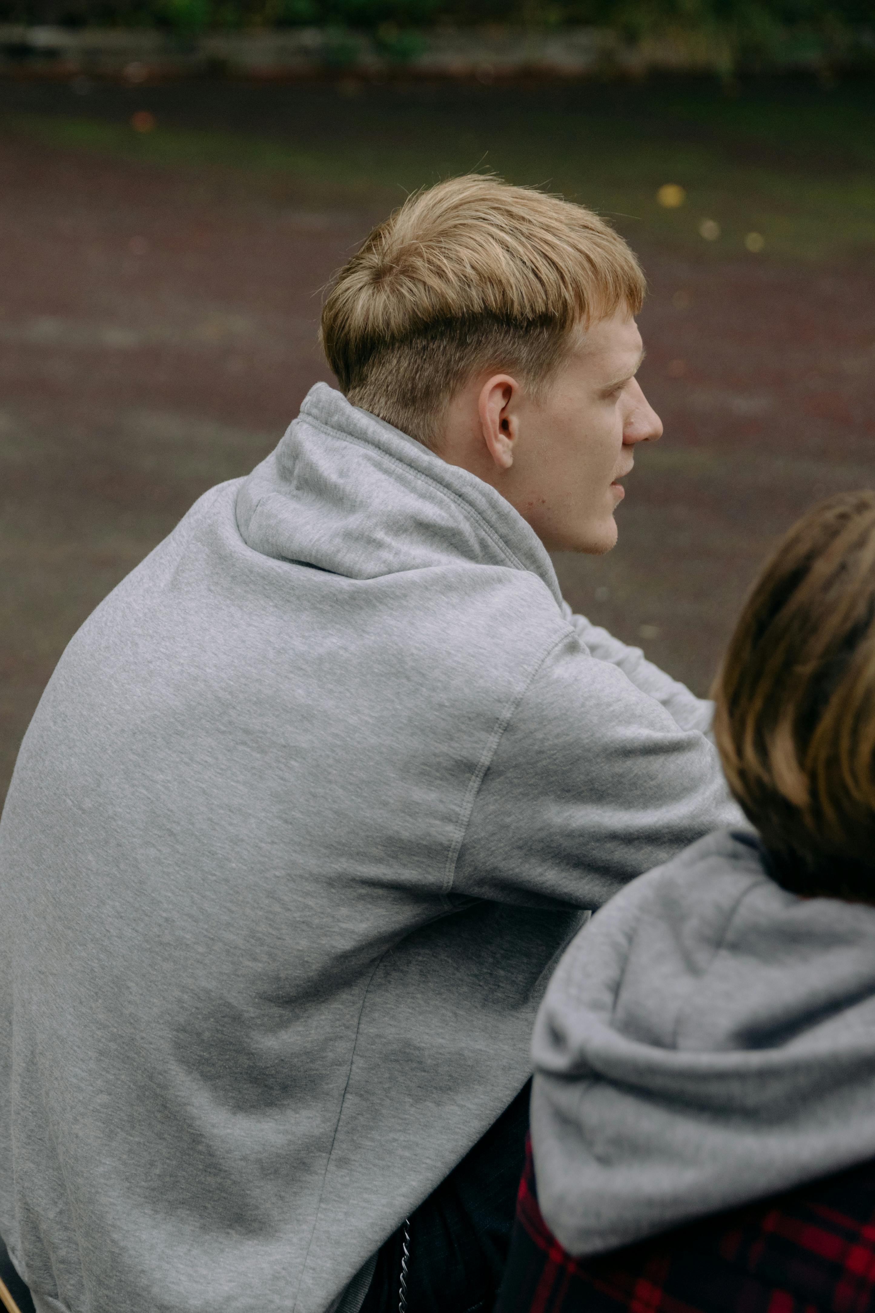 Profile Photos Of Peer To Peer Photos, Download The BEST Free Profile ...