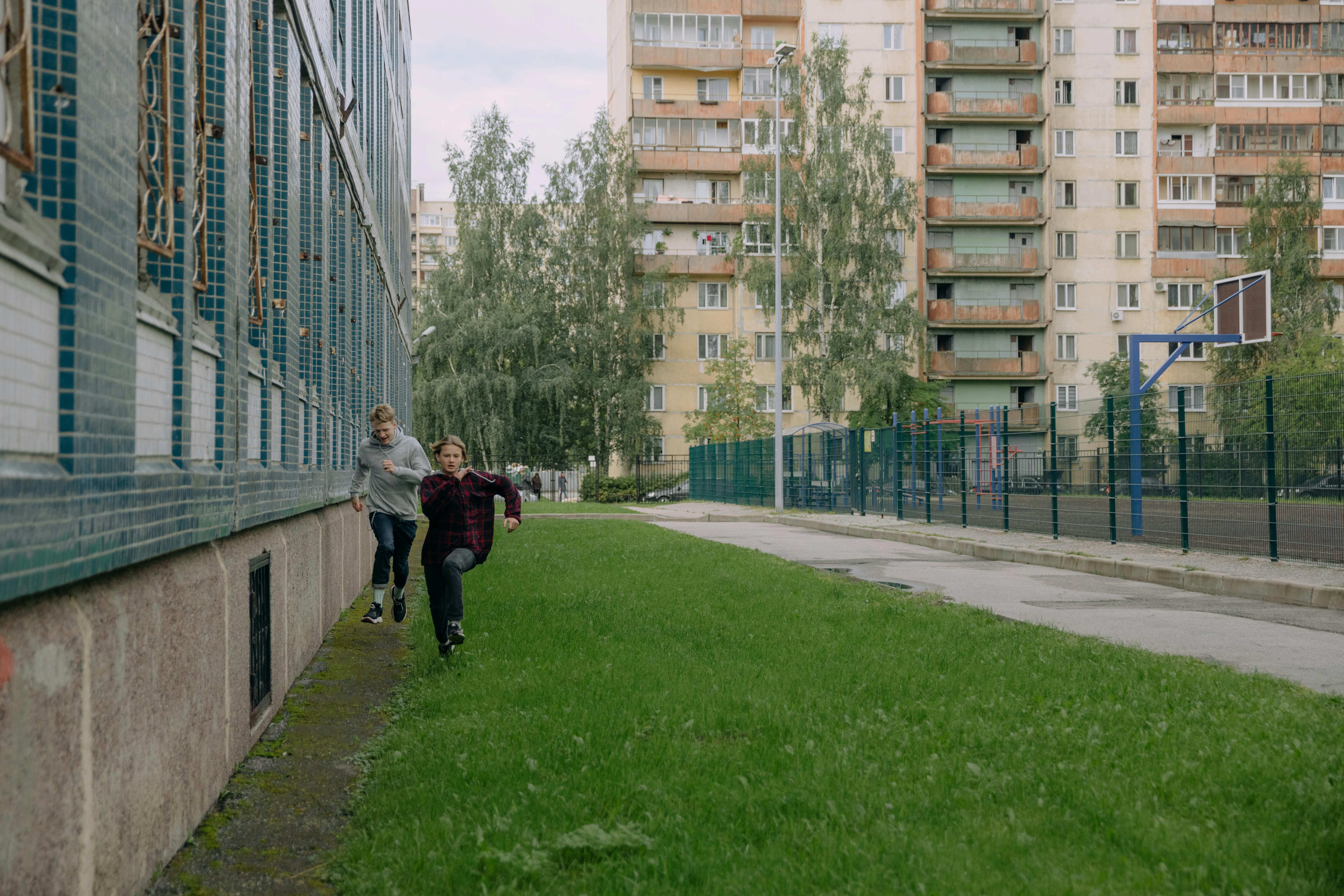 Running Brothers Photos, Download The BEST Free Running Brothers Stock ...