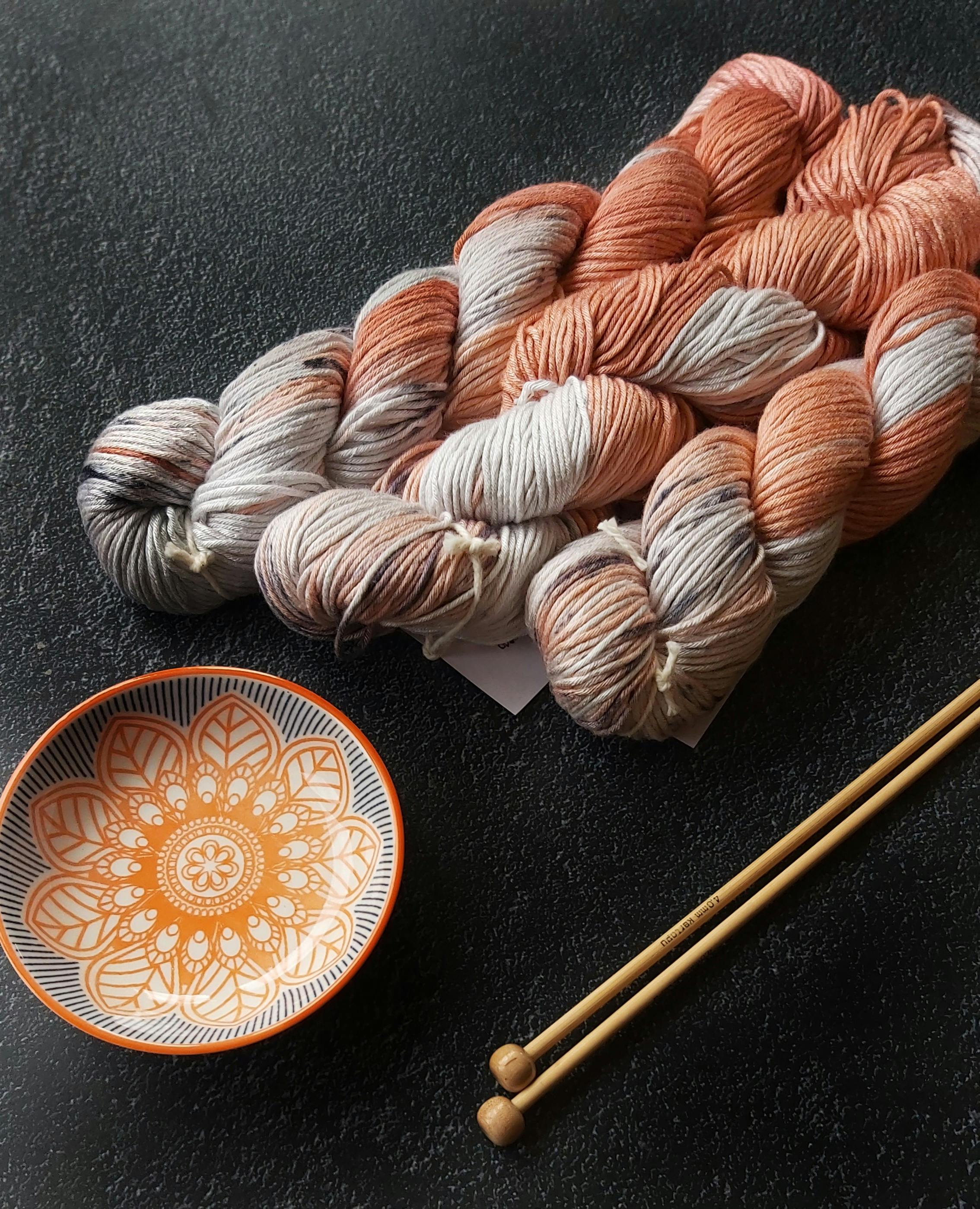 Close-up Photo of Gray Fabric Threads · Free Stock Photo