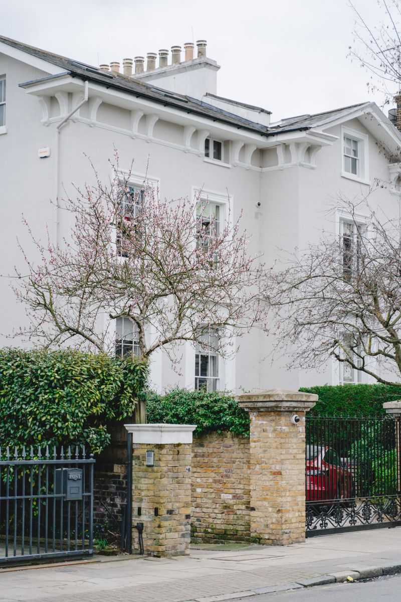 Uk House Photos, Download The BEST Free Uk House Stock Photos & HD Images