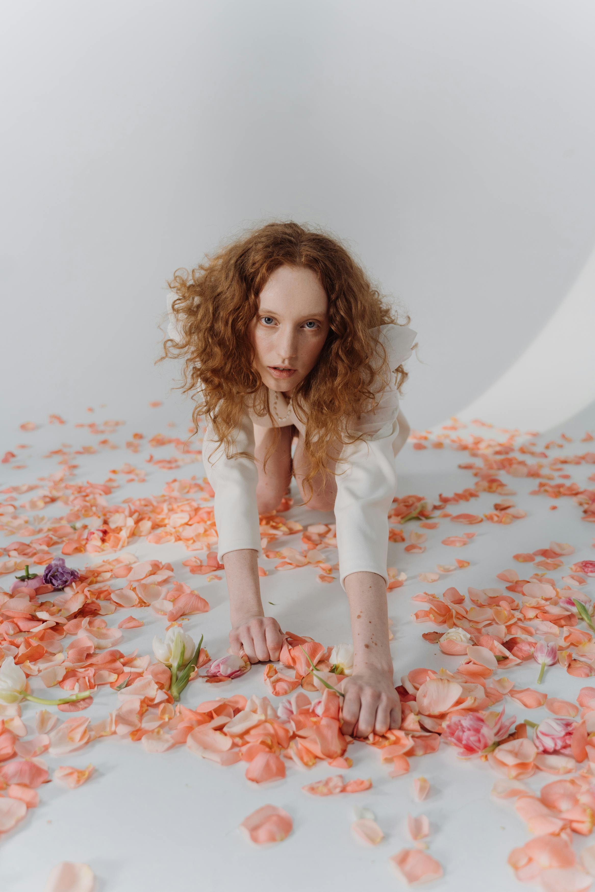 Crawling Flowers Photos, Download The BEST Free Crawling Flowers Stock ...