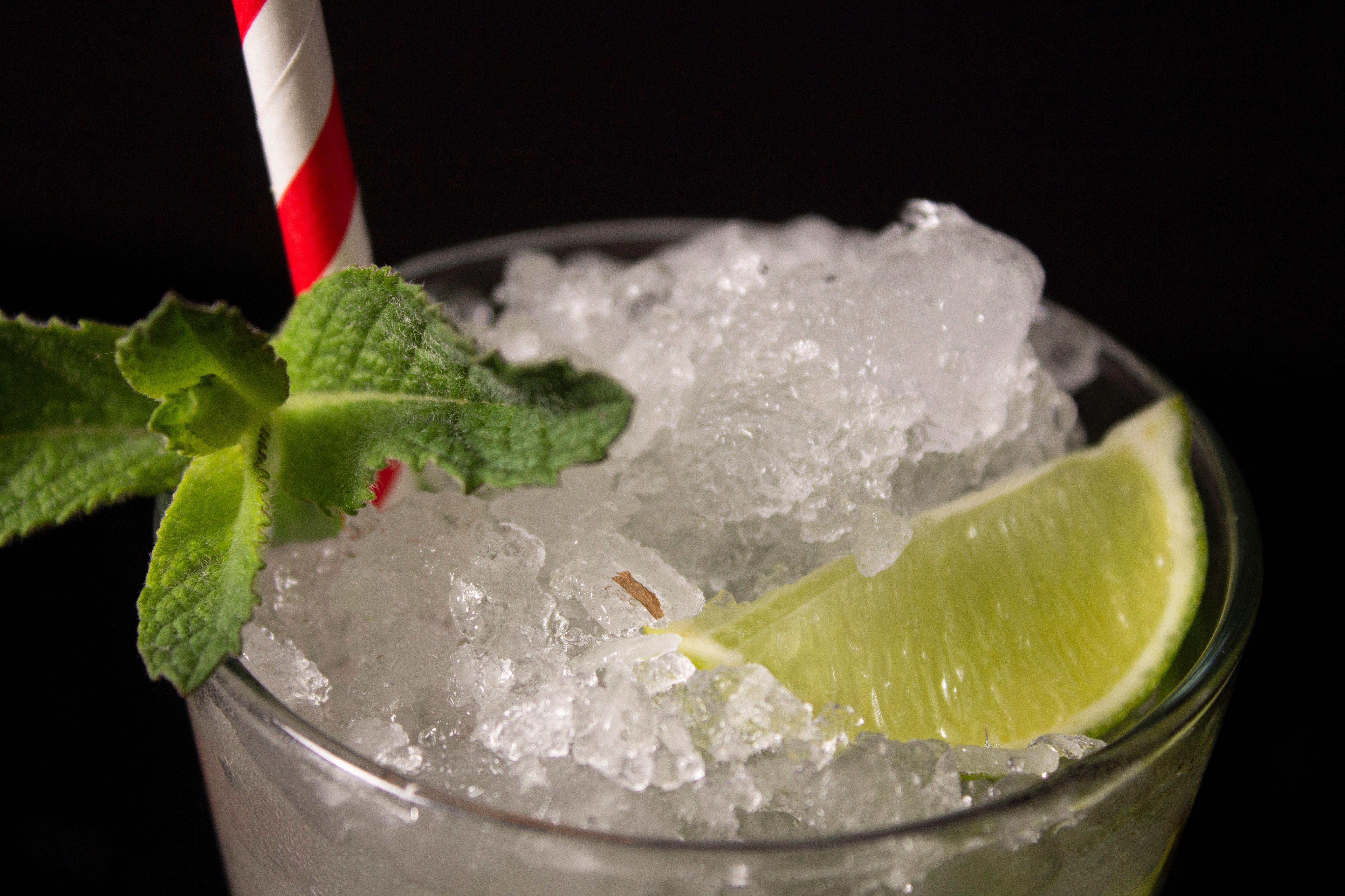 33,205+ Best Free Peppermint leaves Stock Photos & Images · 100% ...