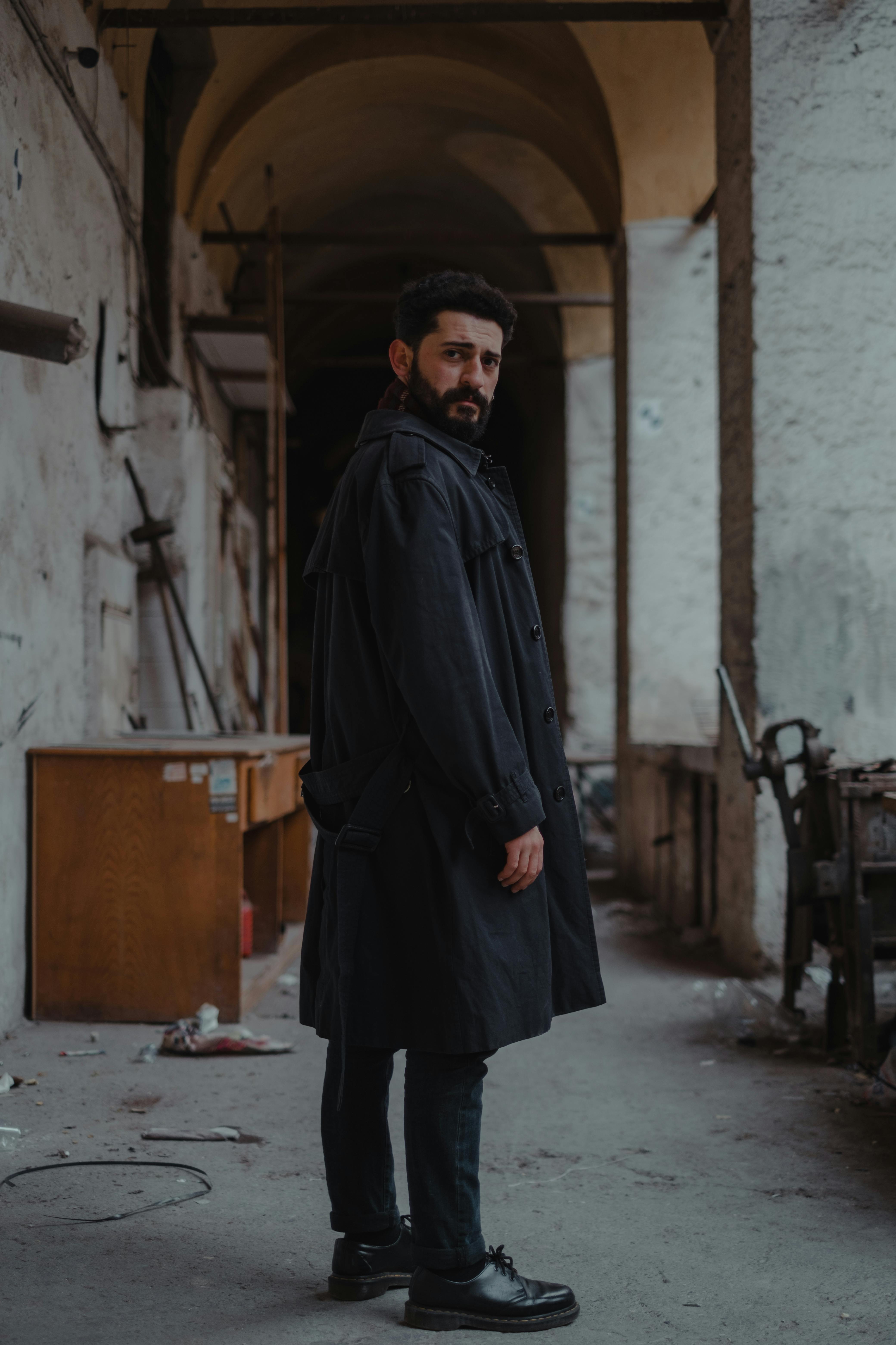 Man Looking Left Side · Free Stock Photo