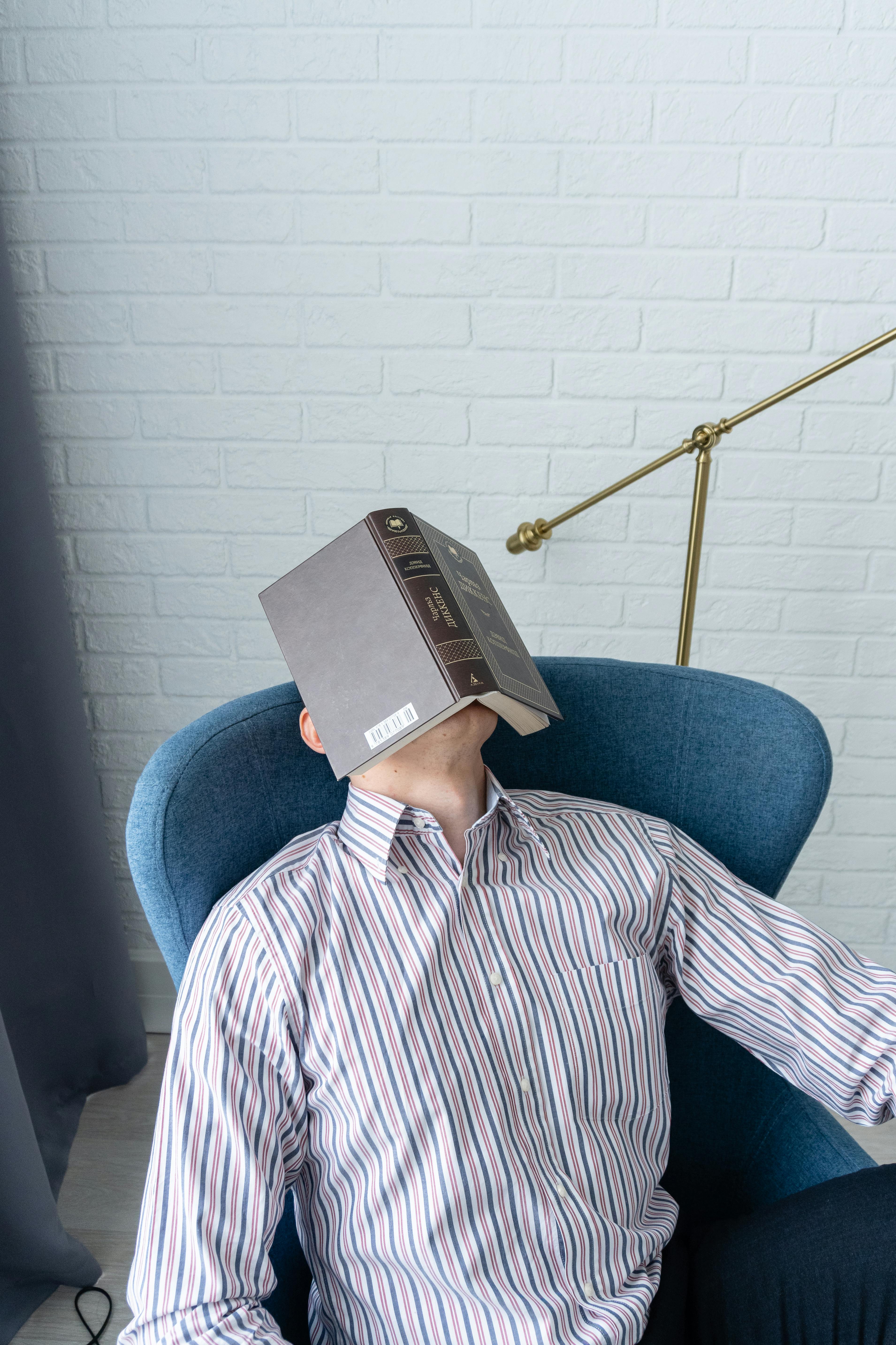 Introvert In College Photos, Download The BEST Free Introvert In ...