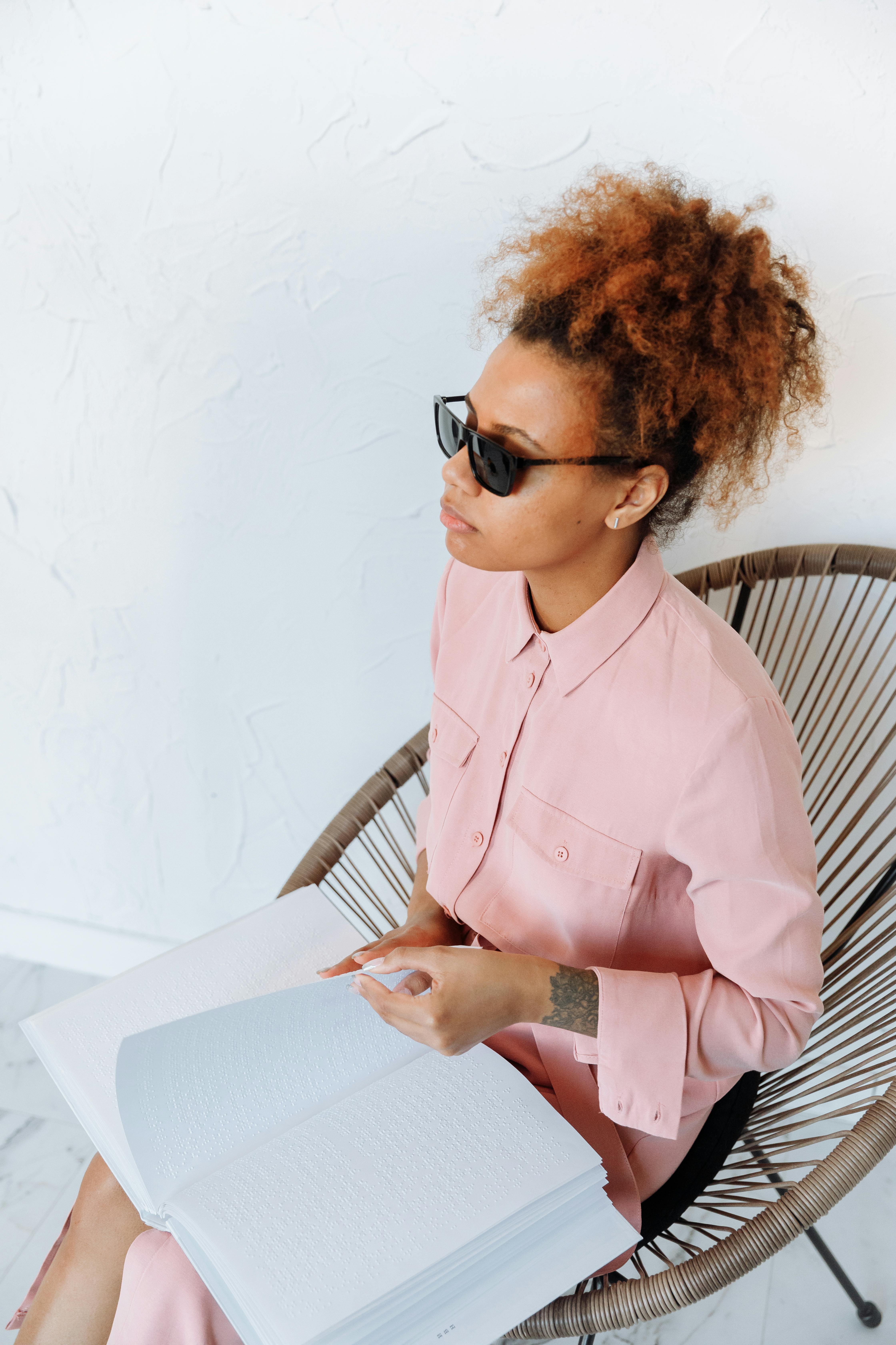 Flipping Page Photos, Download The BEST Free Flipping Page Stock Photos ...