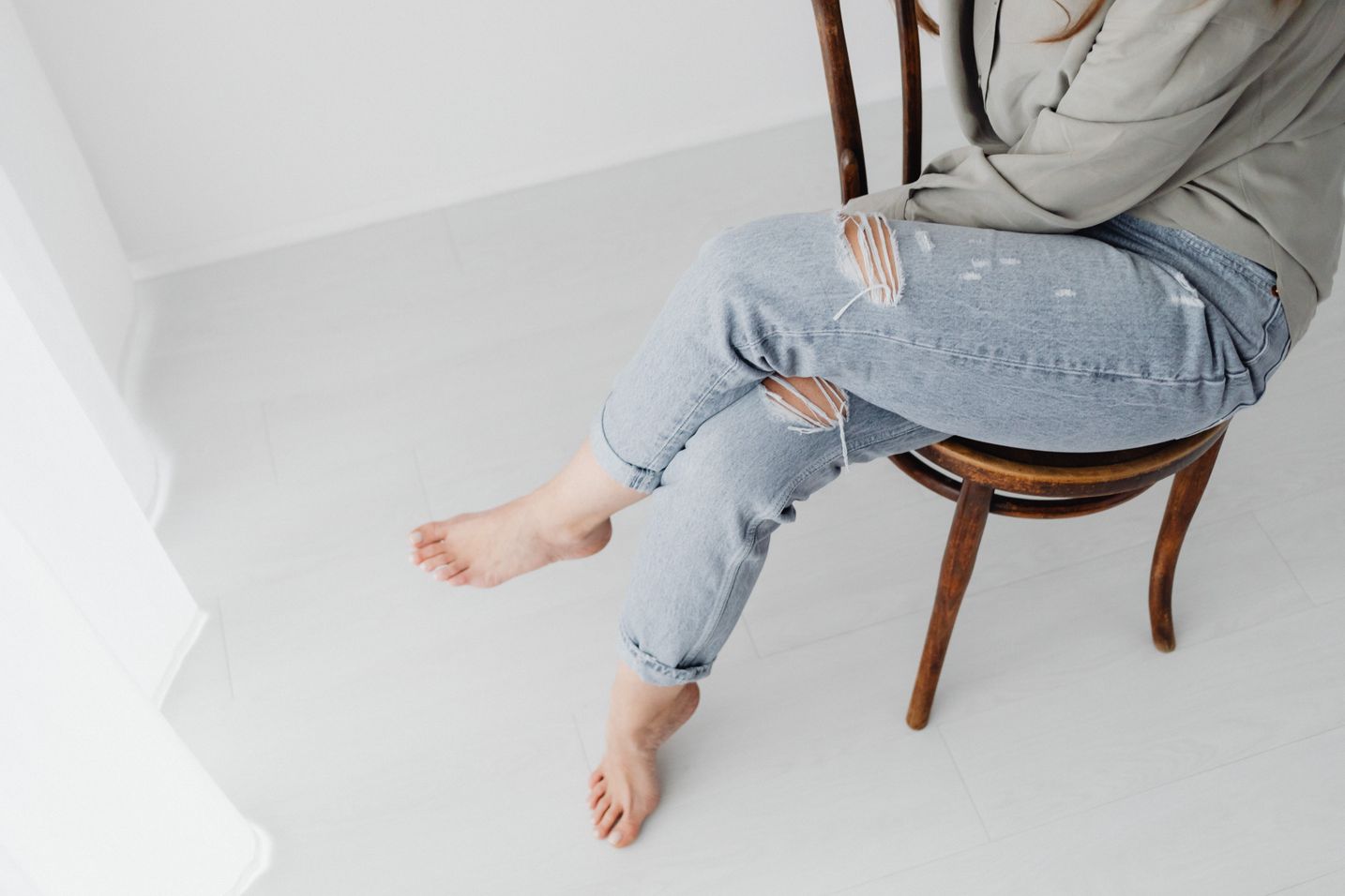 How to Fix a Broken Chair Leg and Make It Strong Again