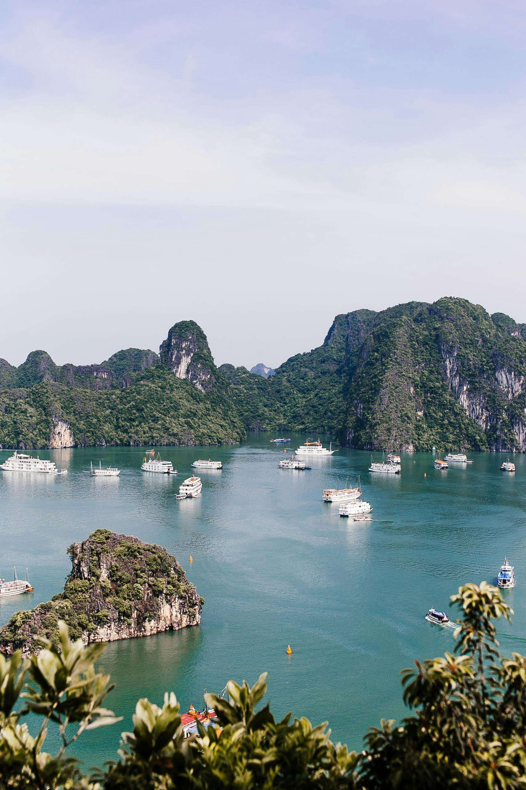 Limestone Islets Photos, Download The BEST Free Limestone Islets Stock ...