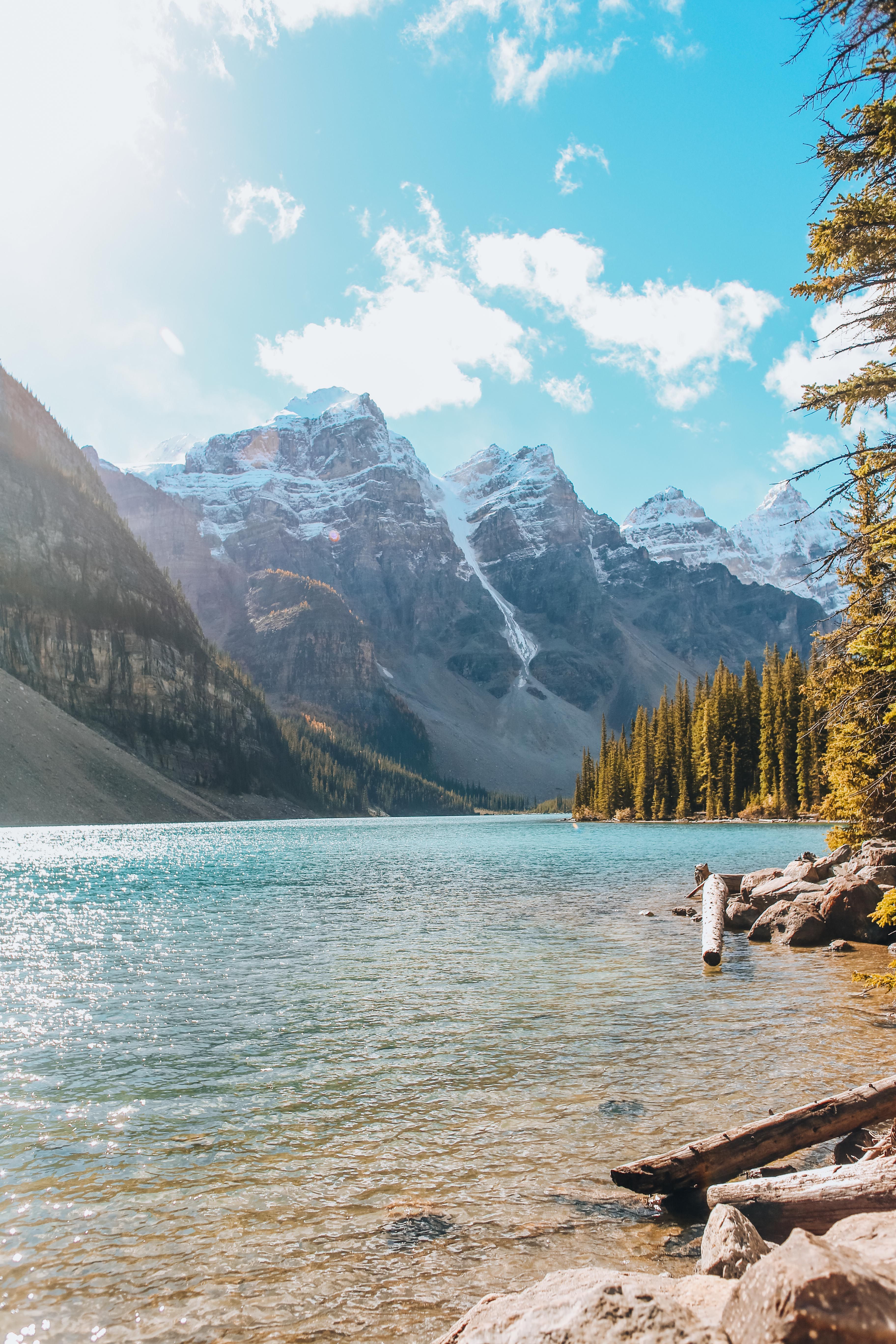 Landscape with Clear Water Lake and Snowcapped Mountains · Free Stock Photo