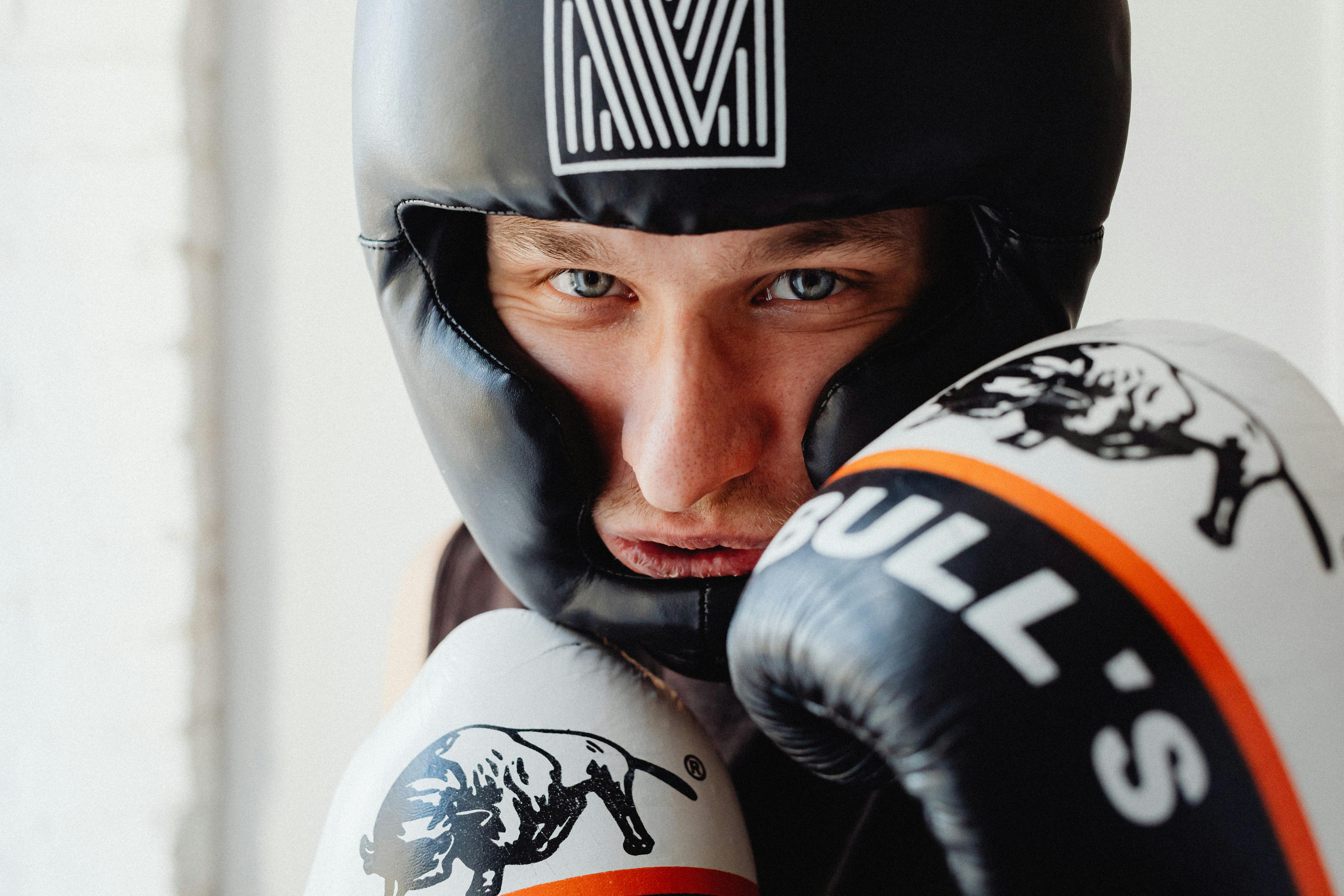 Punch-Proof Yourself With These Basic Boxing Defense Moves