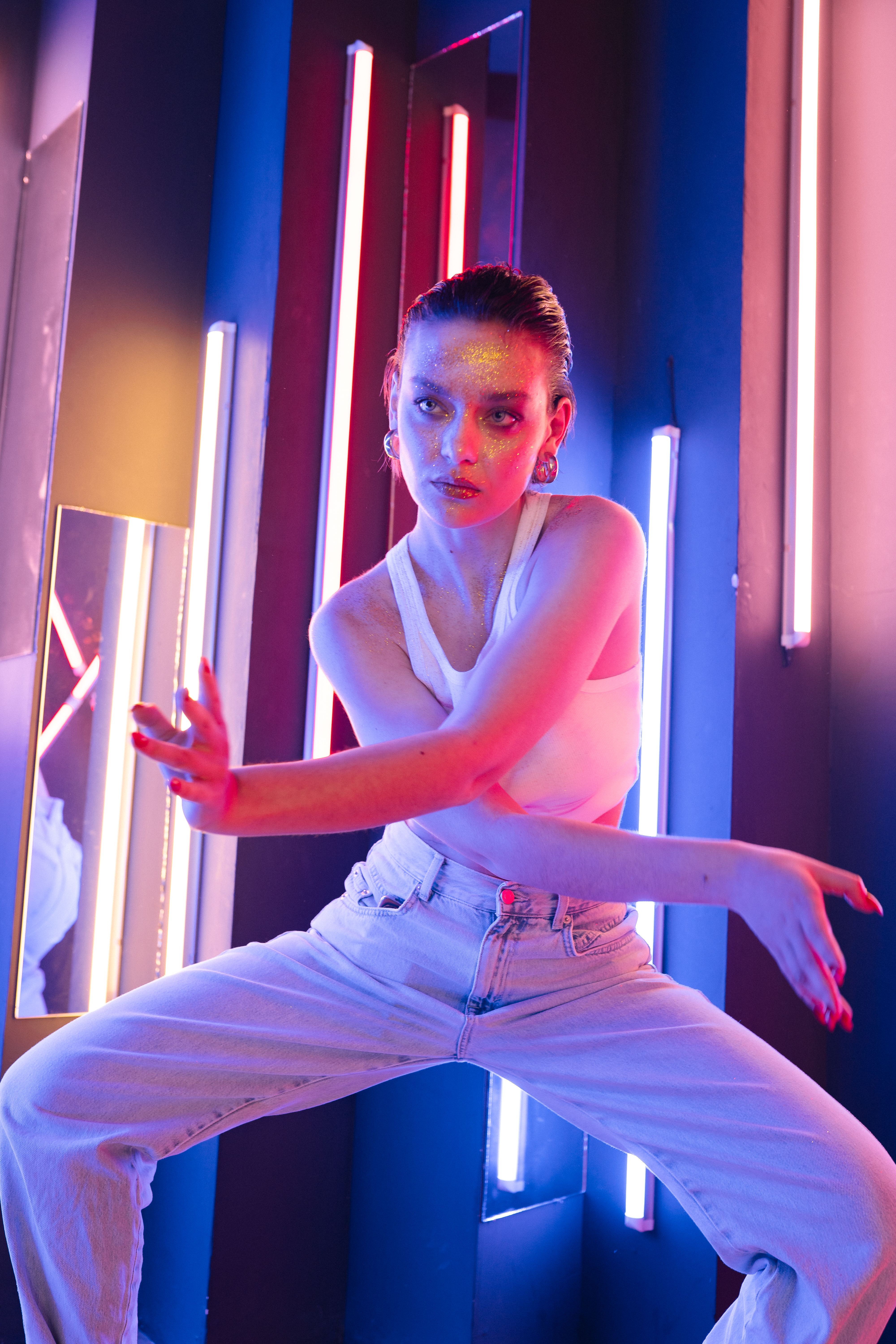 Squat Pose Photos, Download The BEST Free Squat Pose Stock Photos & HD ...