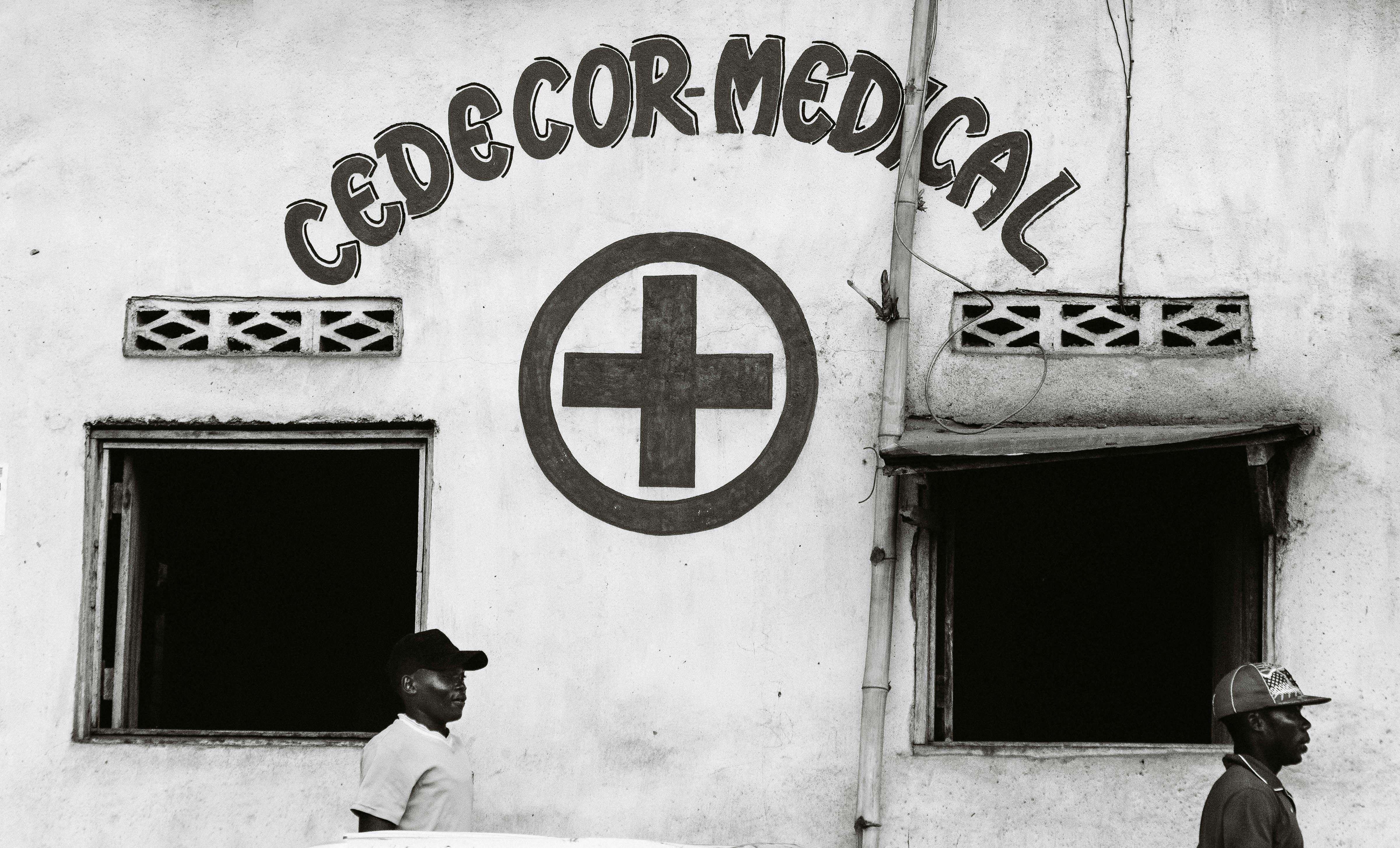 135,801+ Best Free Hospital building Stock Photos & Images · 100% ...