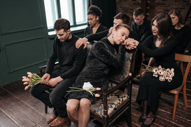 Gofundme Paragraph Sample Funeral: A Simple Guide