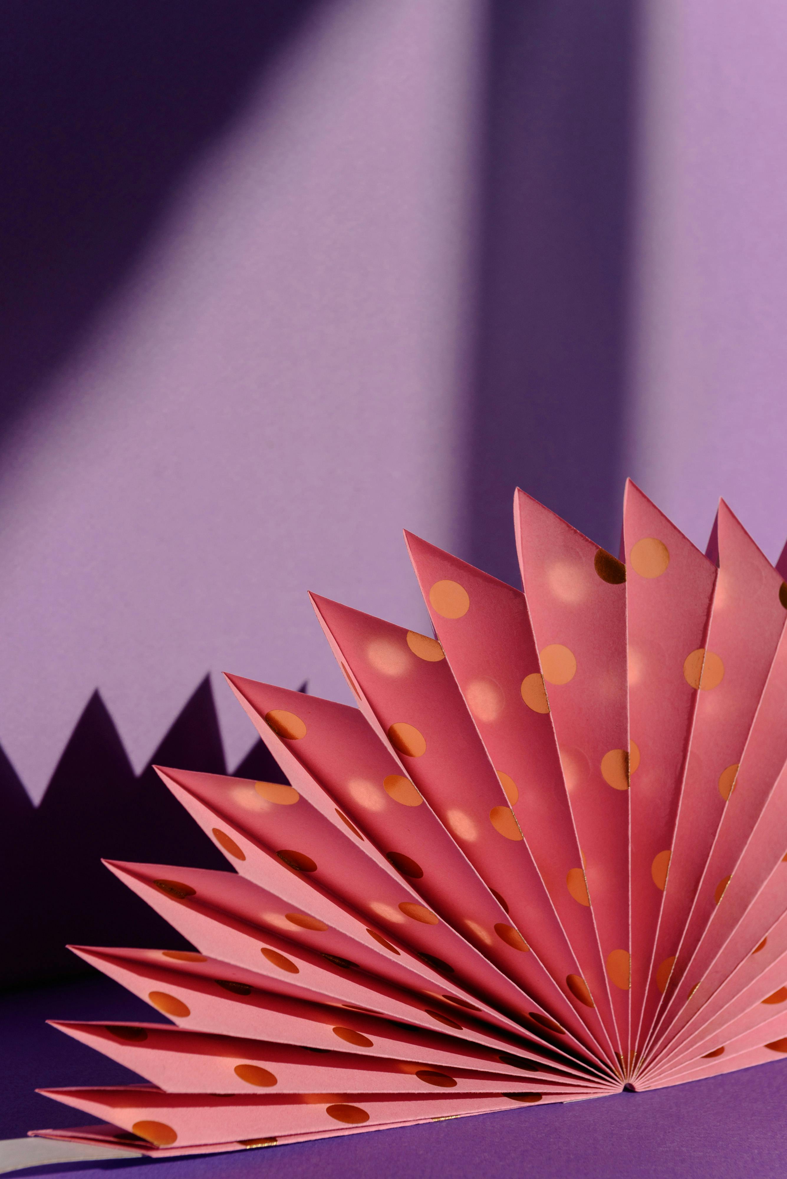 Folded Paper Photos, Download The BEST Free Folded Paper Stock Photos ...