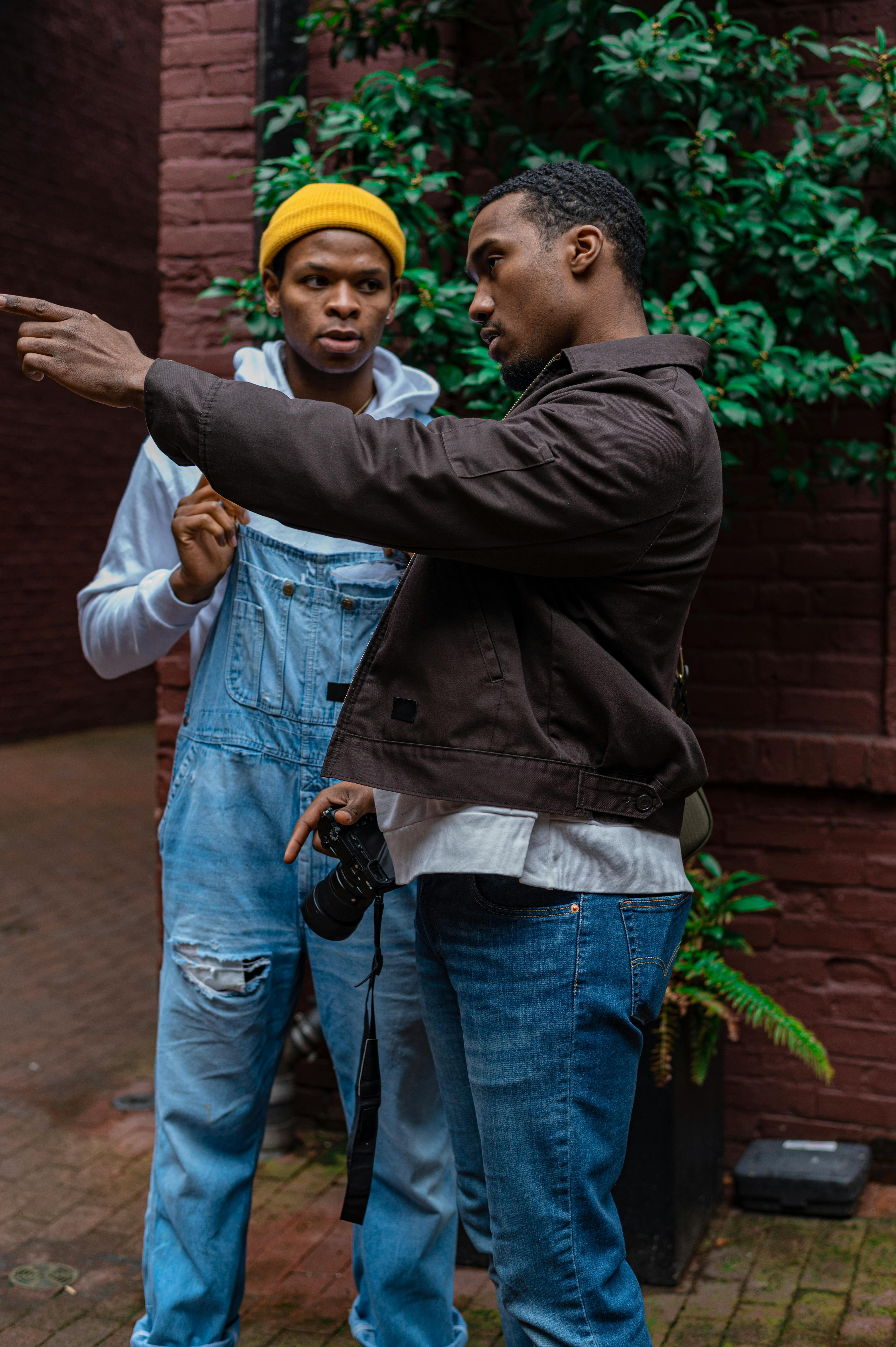 Instructing Photos, Download The BEST Free Instructing Stock Photos ...