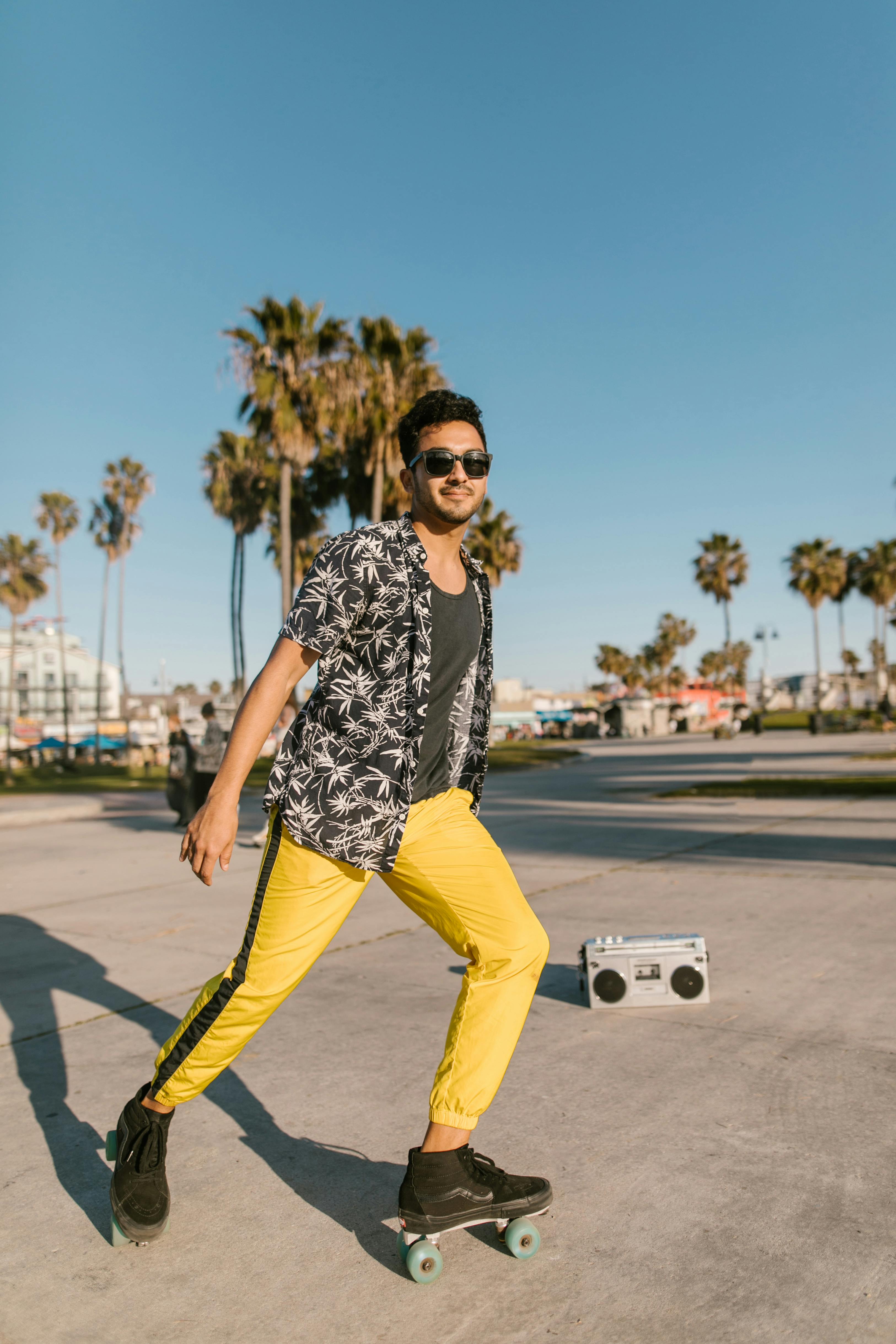 5,000+ Best Roller Skating Photos · 100% Free Download · Pexels Stock ...