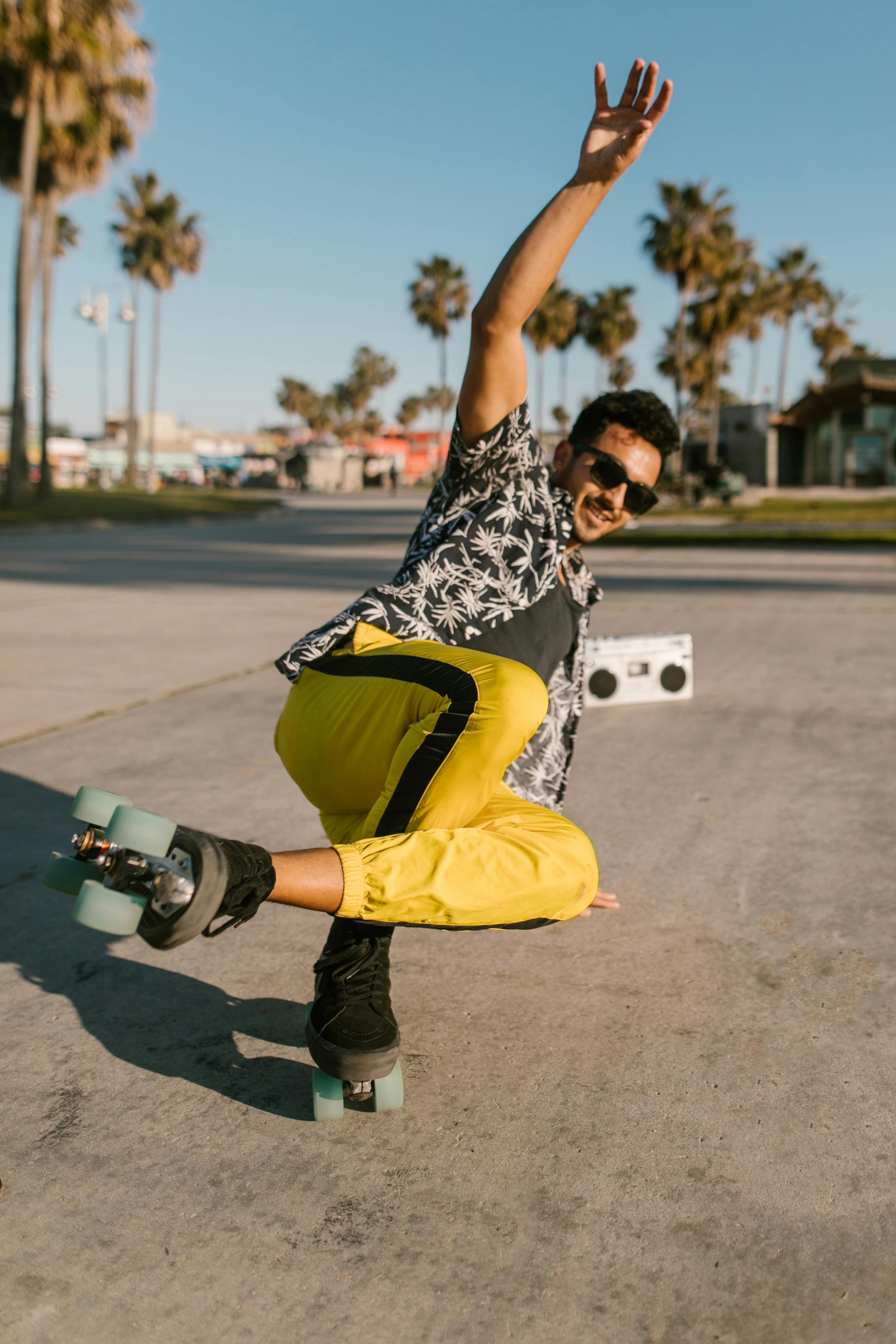 Breakdancer Photos, Download The BEST Free Breakdancer Stock Photos ...