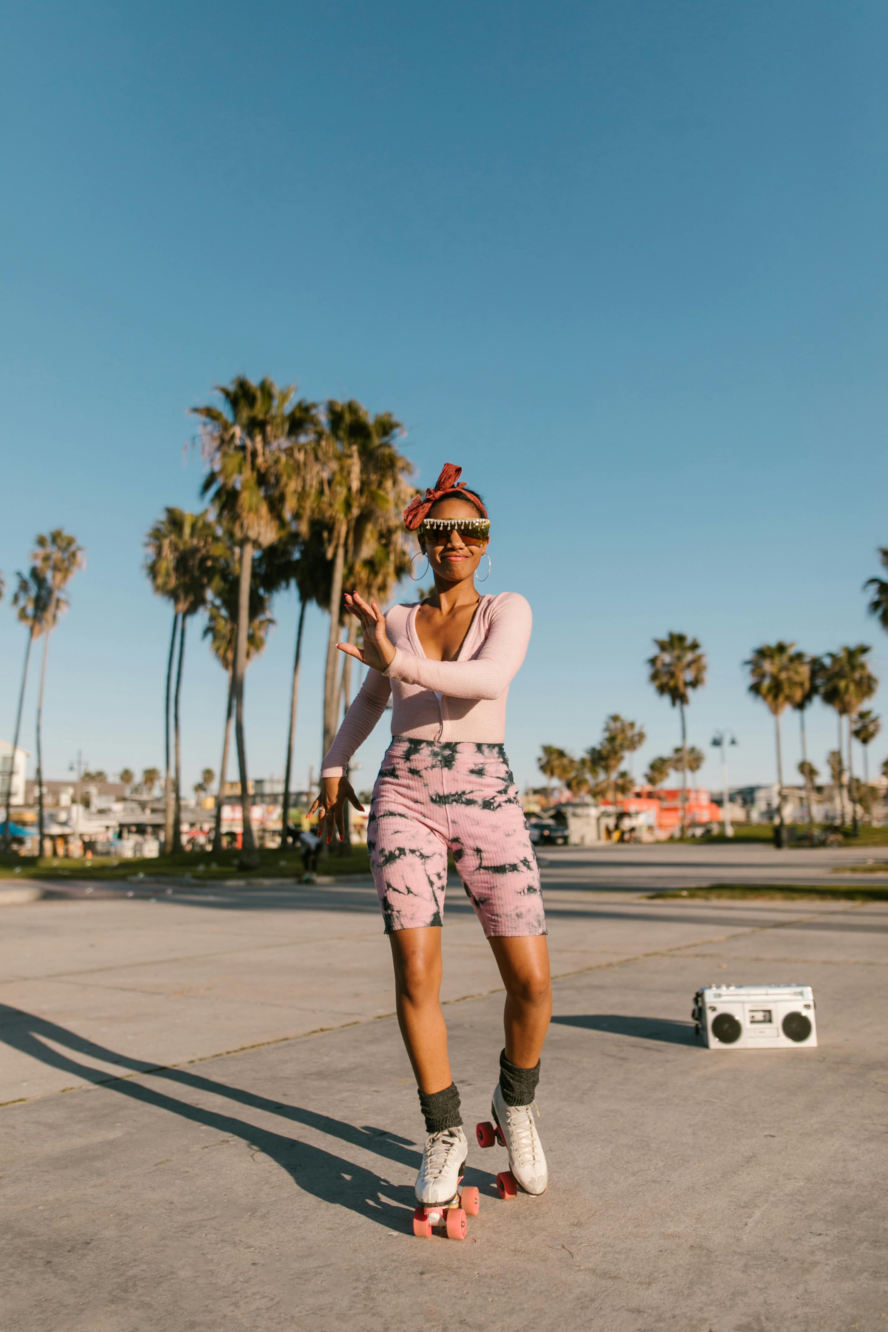 Roller Skating Photos, Download The BEST Free Roller Skating Stock ...