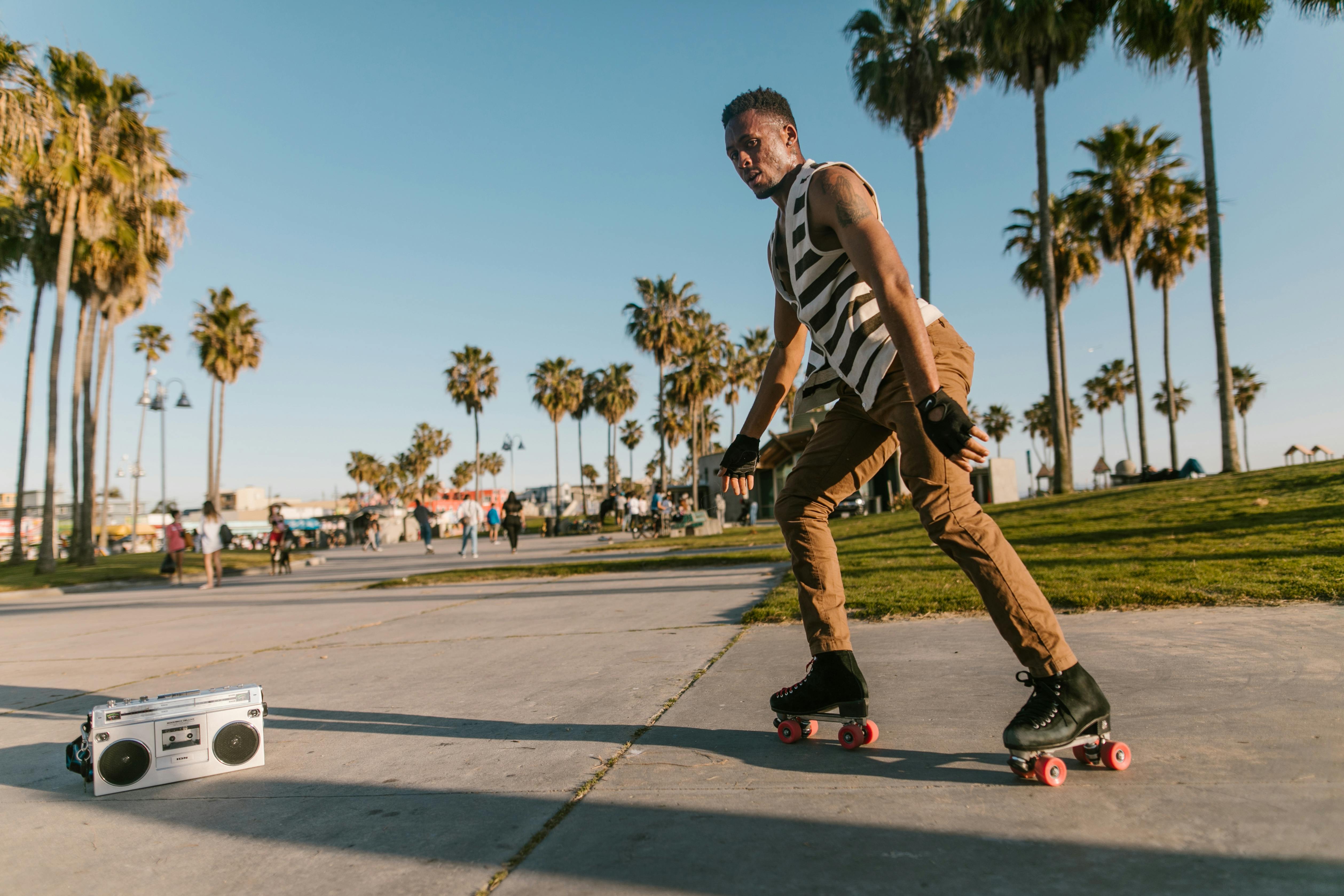 5,000+ Best Roller Skating Photos · 100% Free Download · Pexels Stock ...