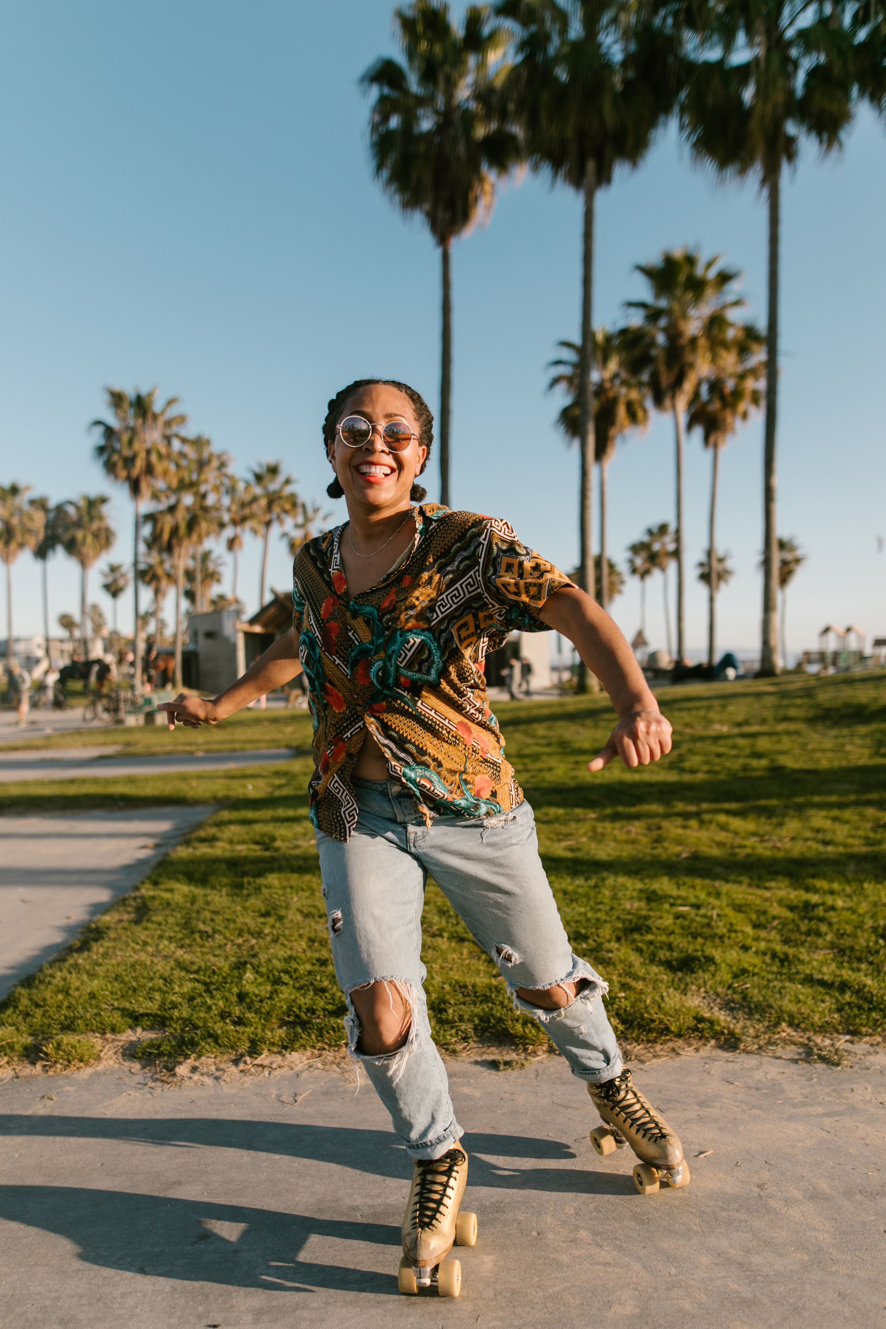 Girl Skating on Rollers on Beach · Free Stock Photo
