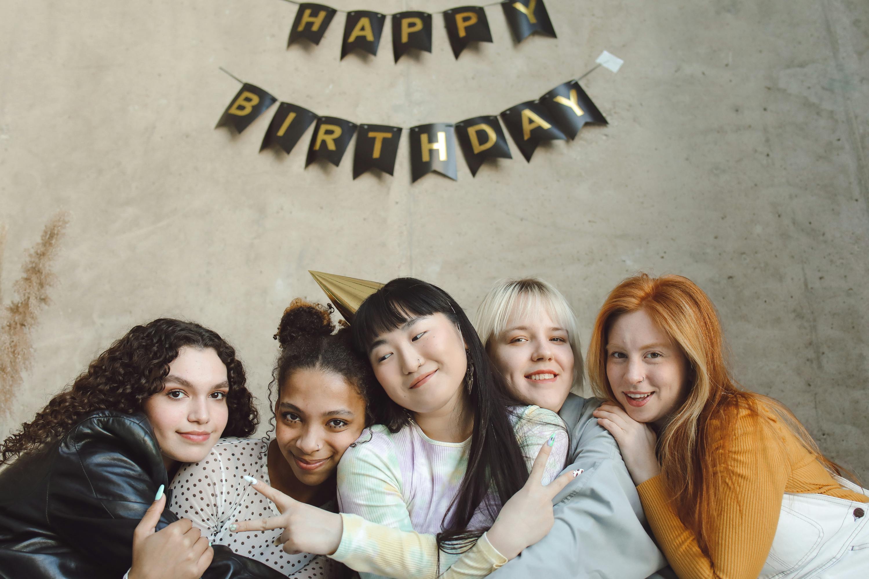 Happy August Birthdays Background Photos, Download The BEST Free Happy ...