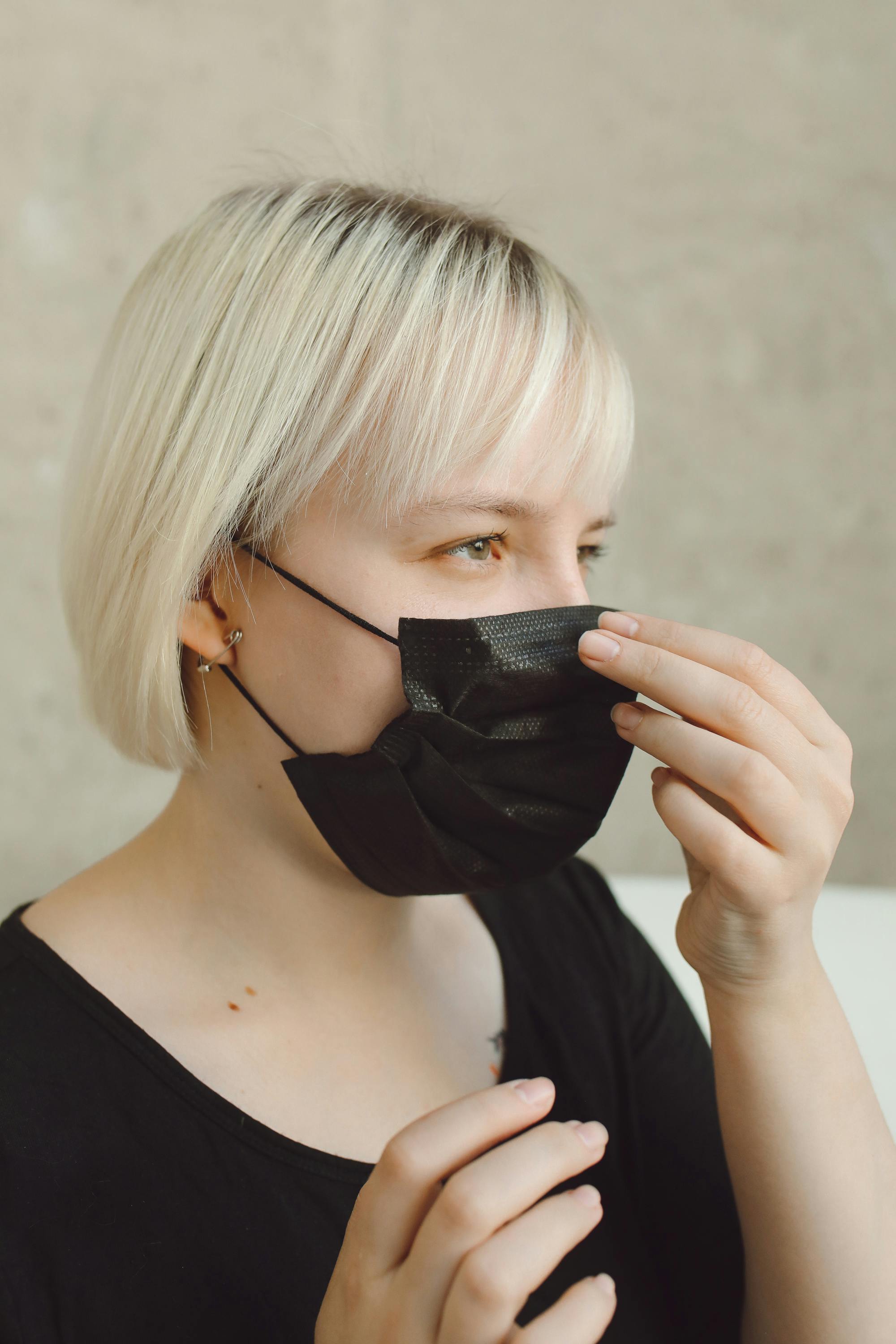 Wearing Nose Mask Photos, Download The BEST Free Wearing Nose Mask ...