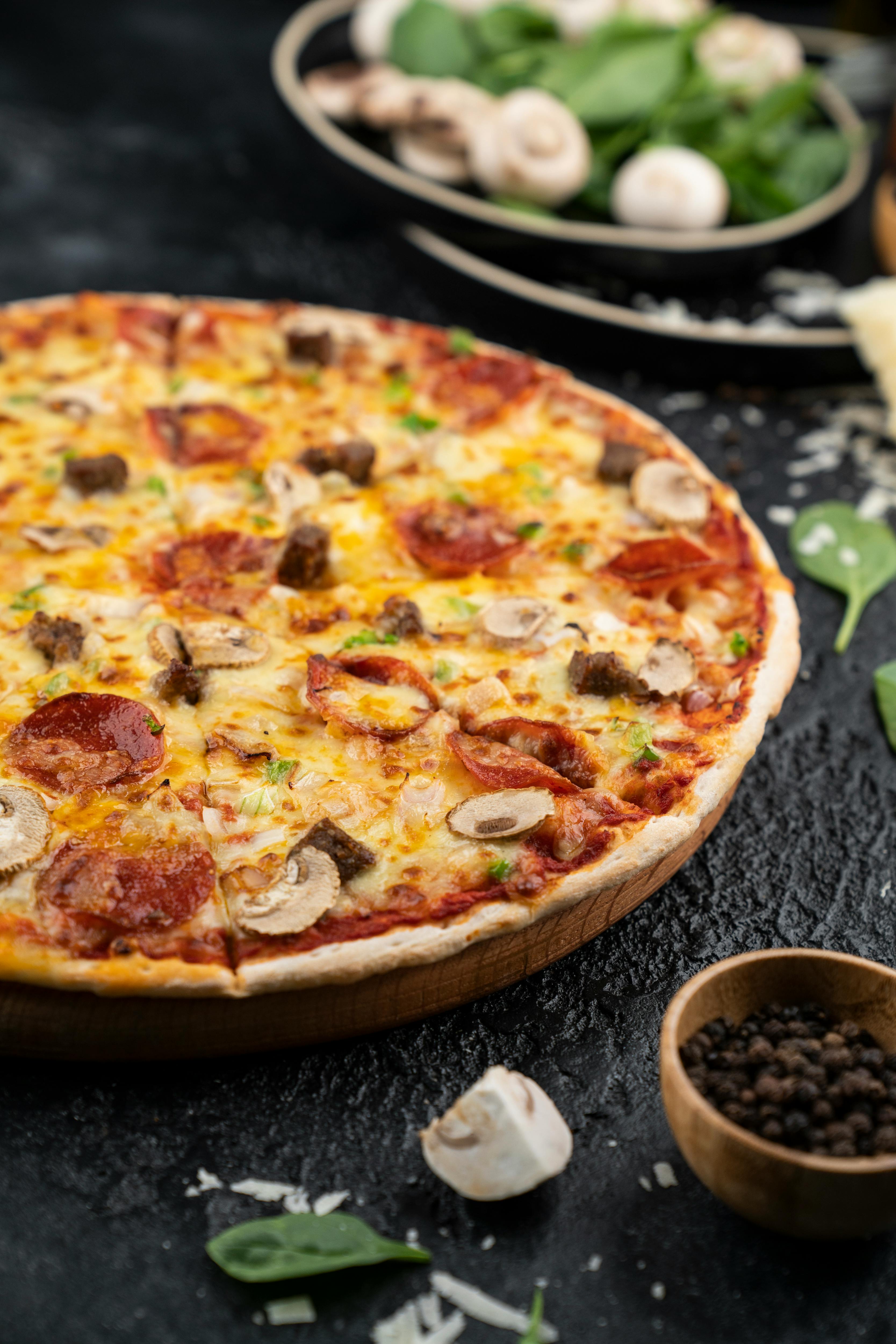 5,000+ Best Making Pizza Photos · 100% Free Download · Pexels Stock Photos