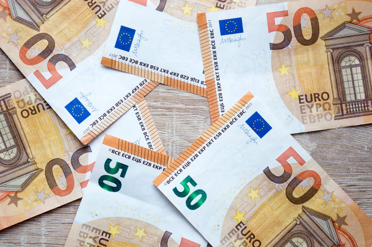 EUR or Euro Explained: Currency Basics for Beginners