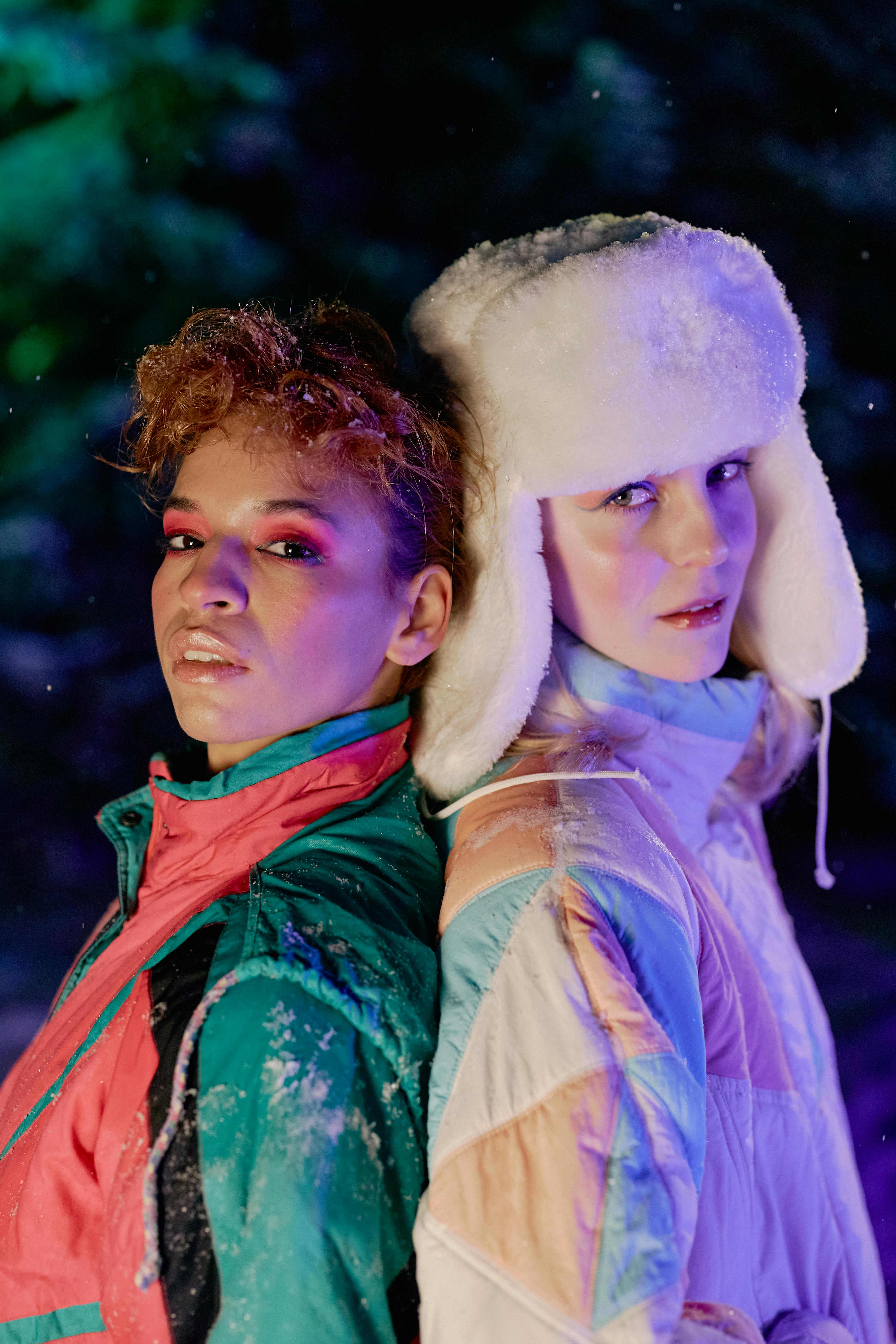 Friends Winter Photos, Download The BEST Free Friends Winter Stock ...