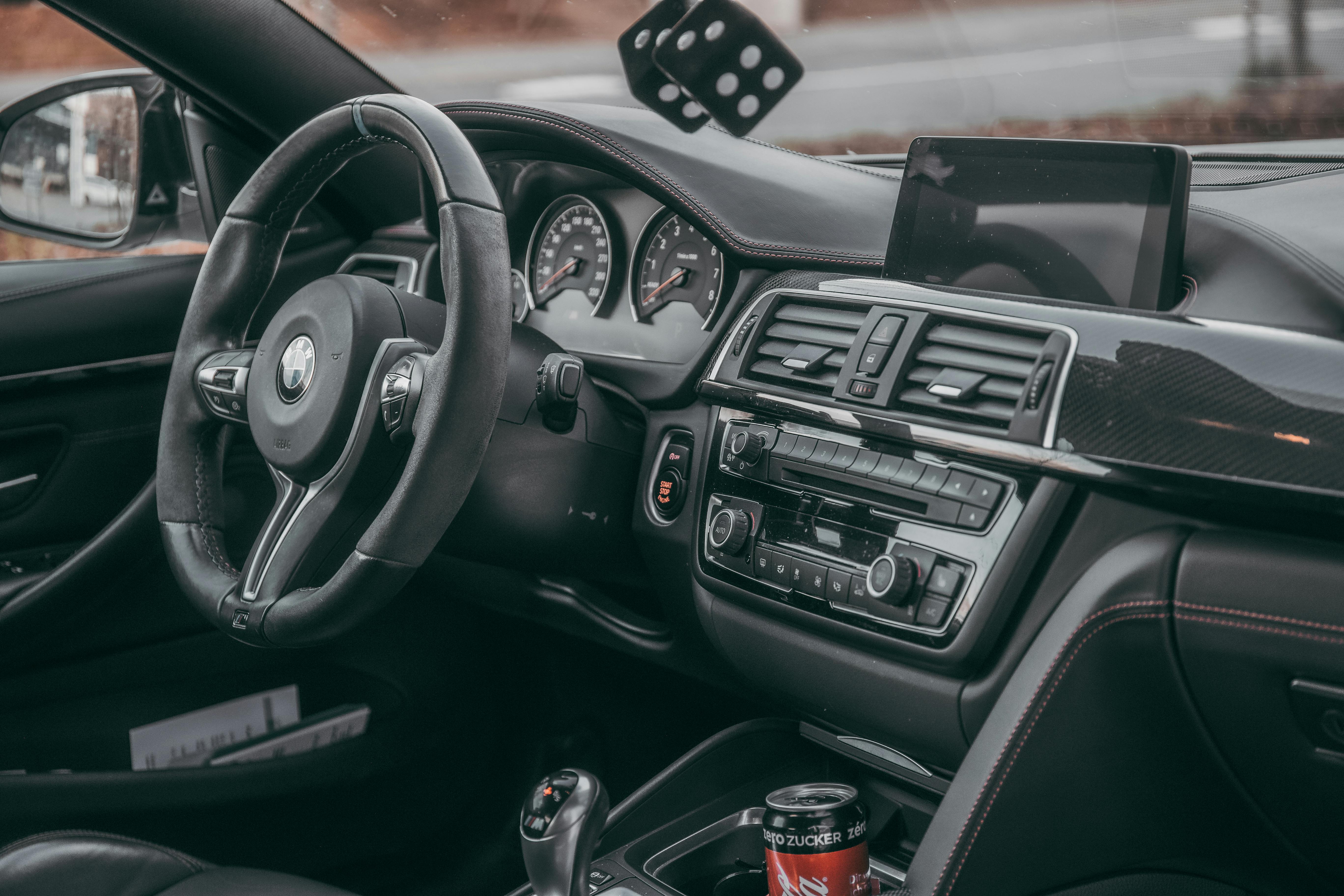 Radio, Air Conditioning and Gearbox in Car · Free Stock Photo