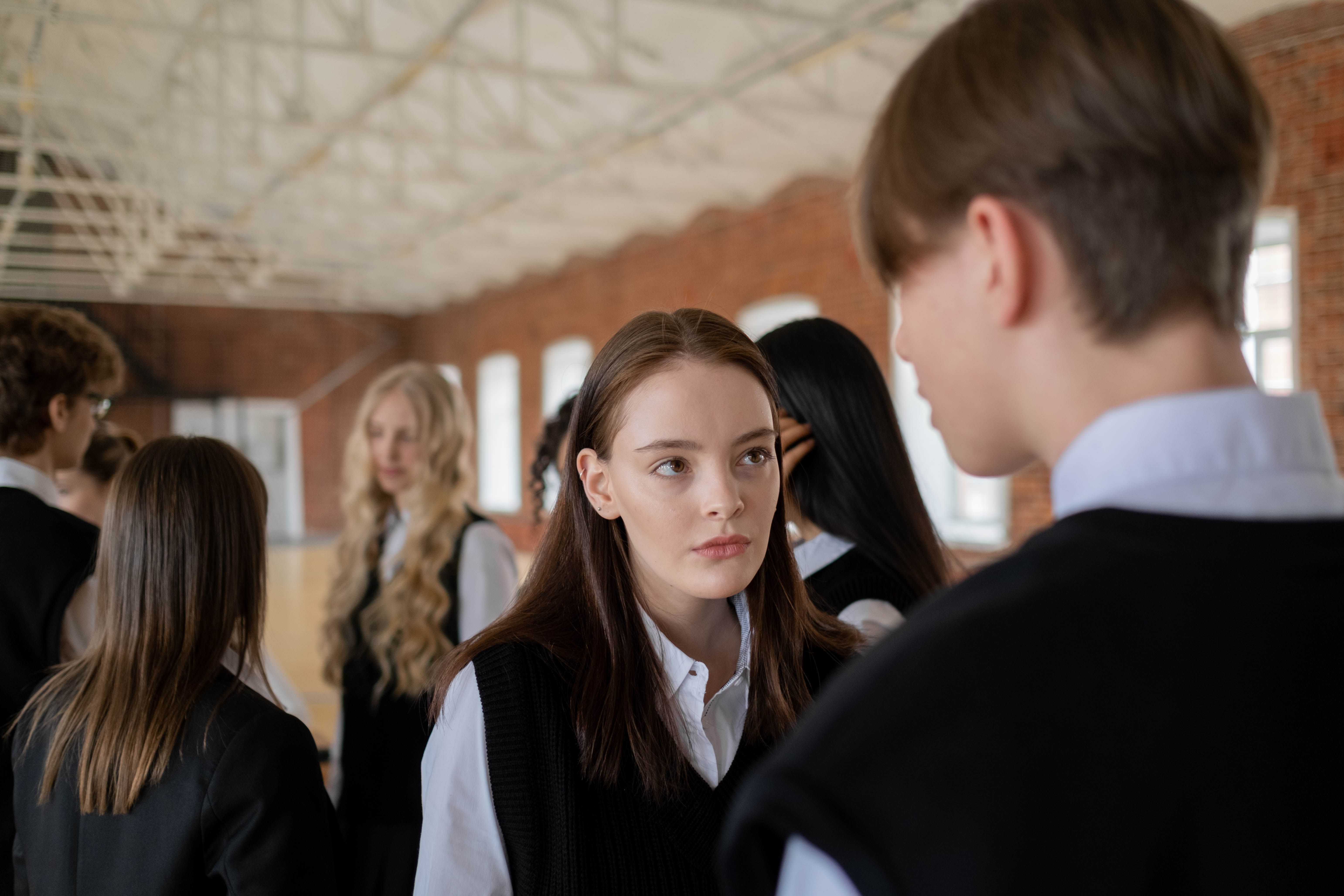 Teen Employee Photos, Download The BEST Free Teen Employee Stock Photos ...
