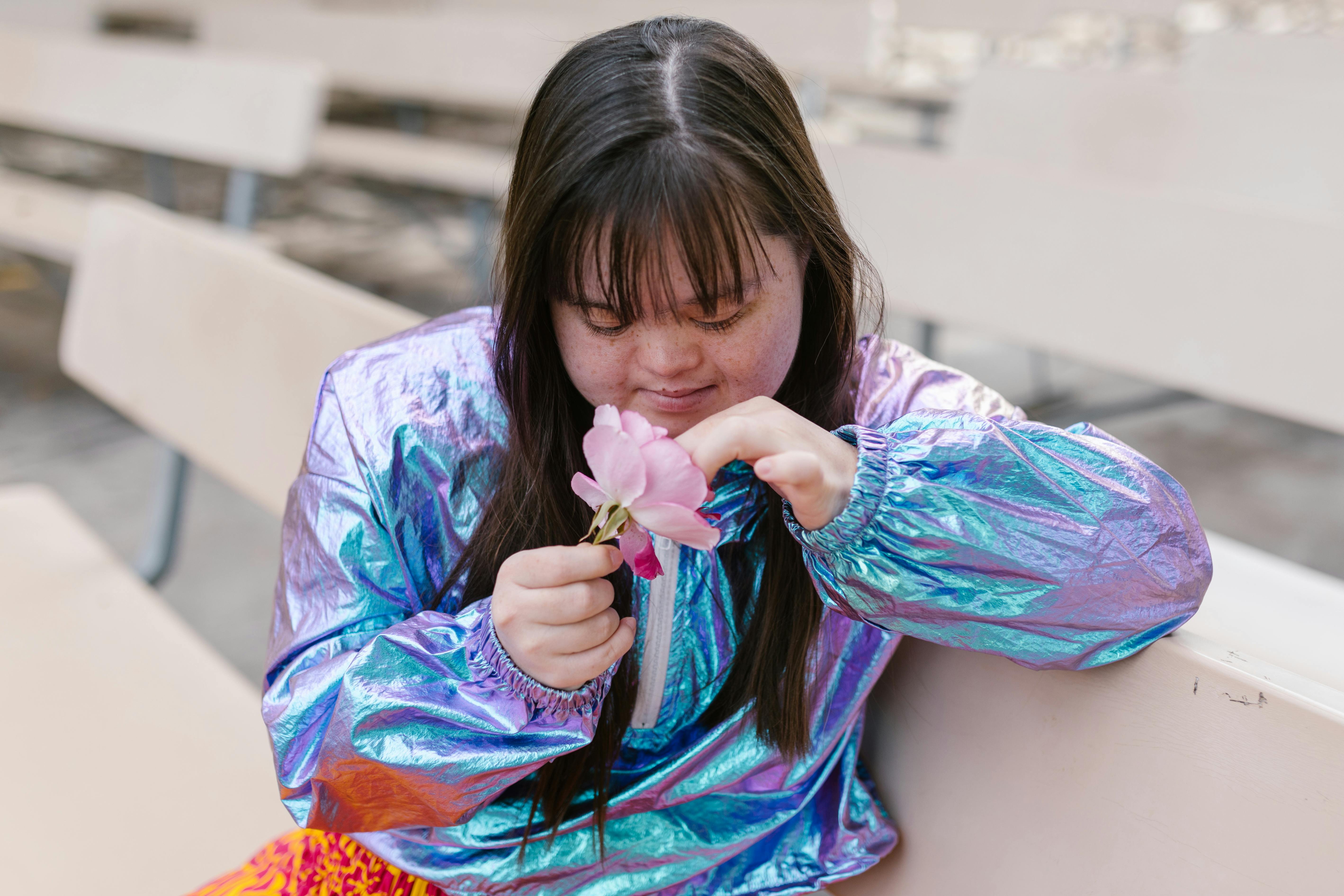 100+ Best Iridescent Photos · 100% Free Download · Pexels Stock Photos