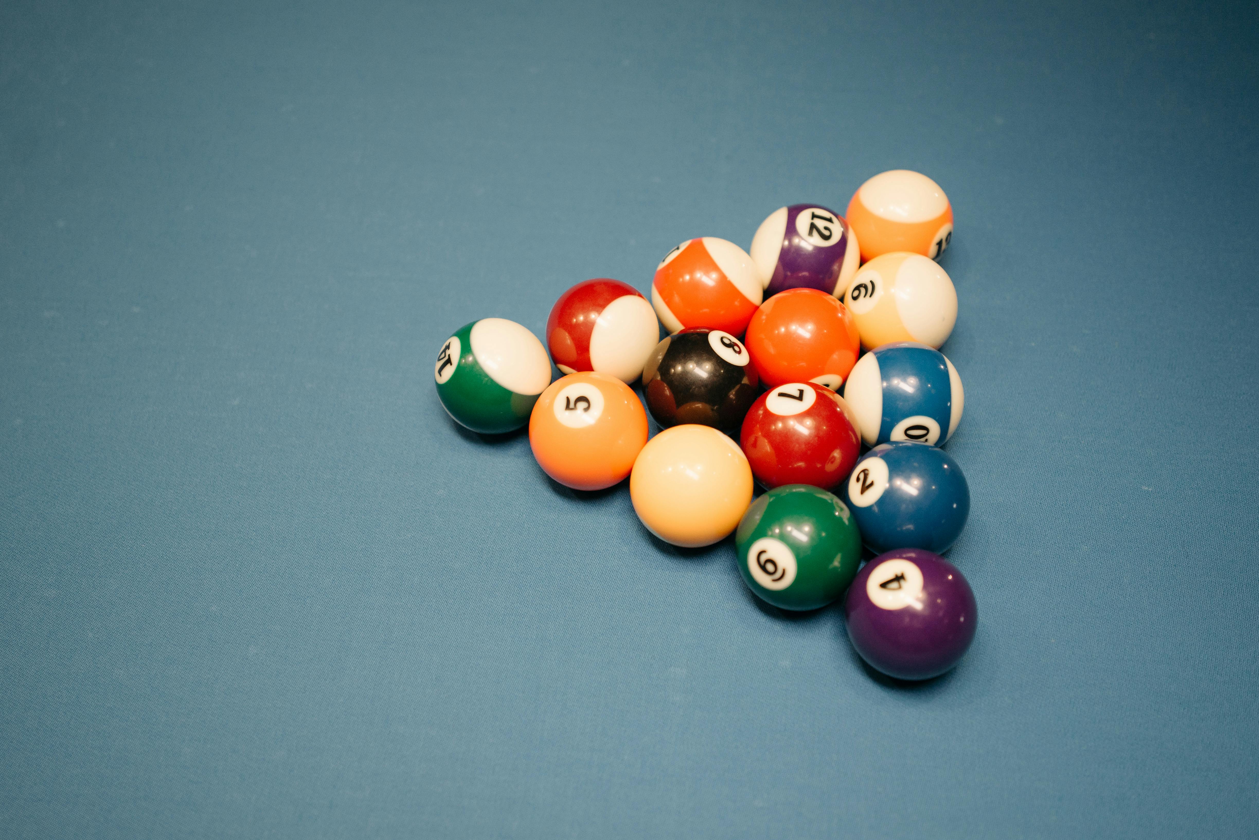 Billiard Balls on the Billiard Table · Free Stock Photo