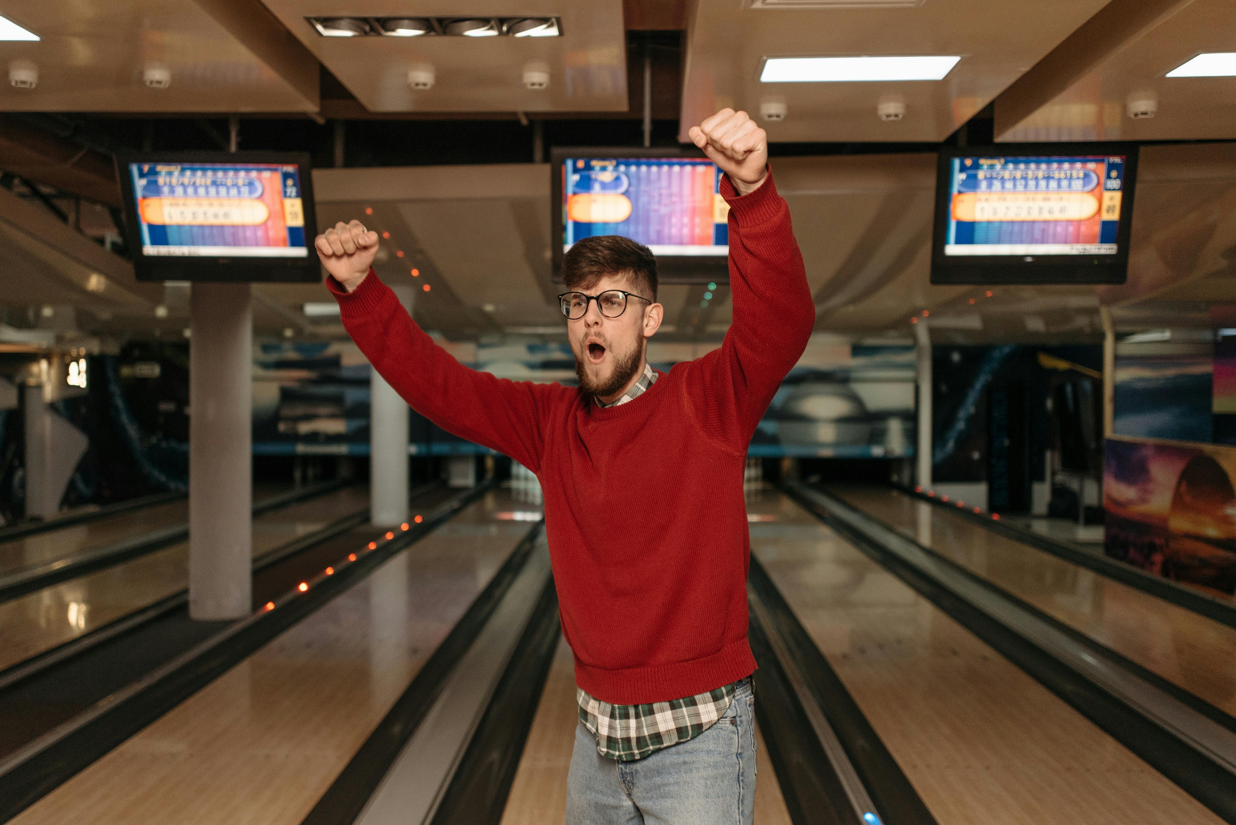 Throw Glasses Photos, Download The BEST Free Throw Glasses Stock Photos ...