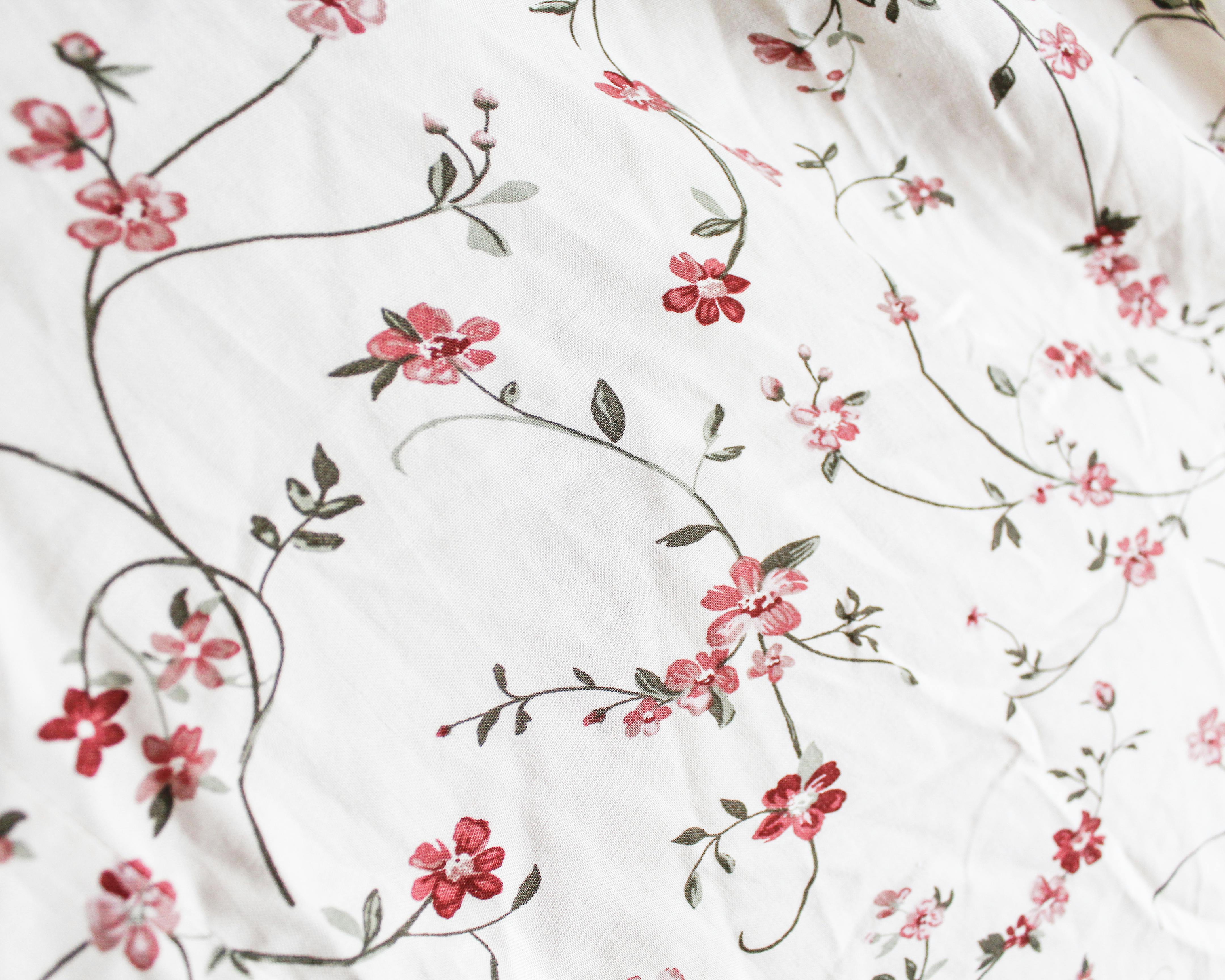A Close-Up Shot of a Floral Cloth · Free Stock Photo