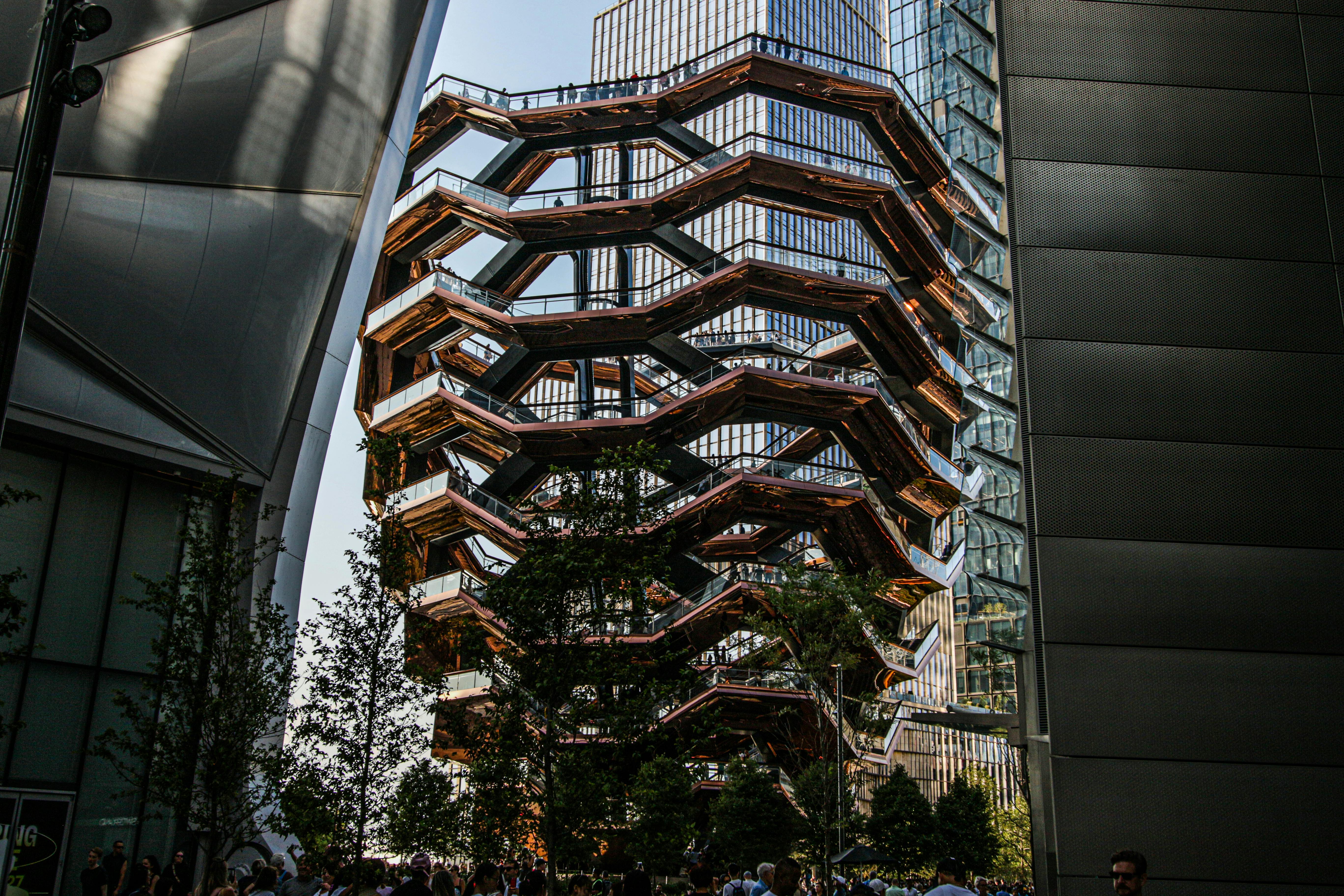 Vessel Structure in Between Buildings · Free Stock Photo