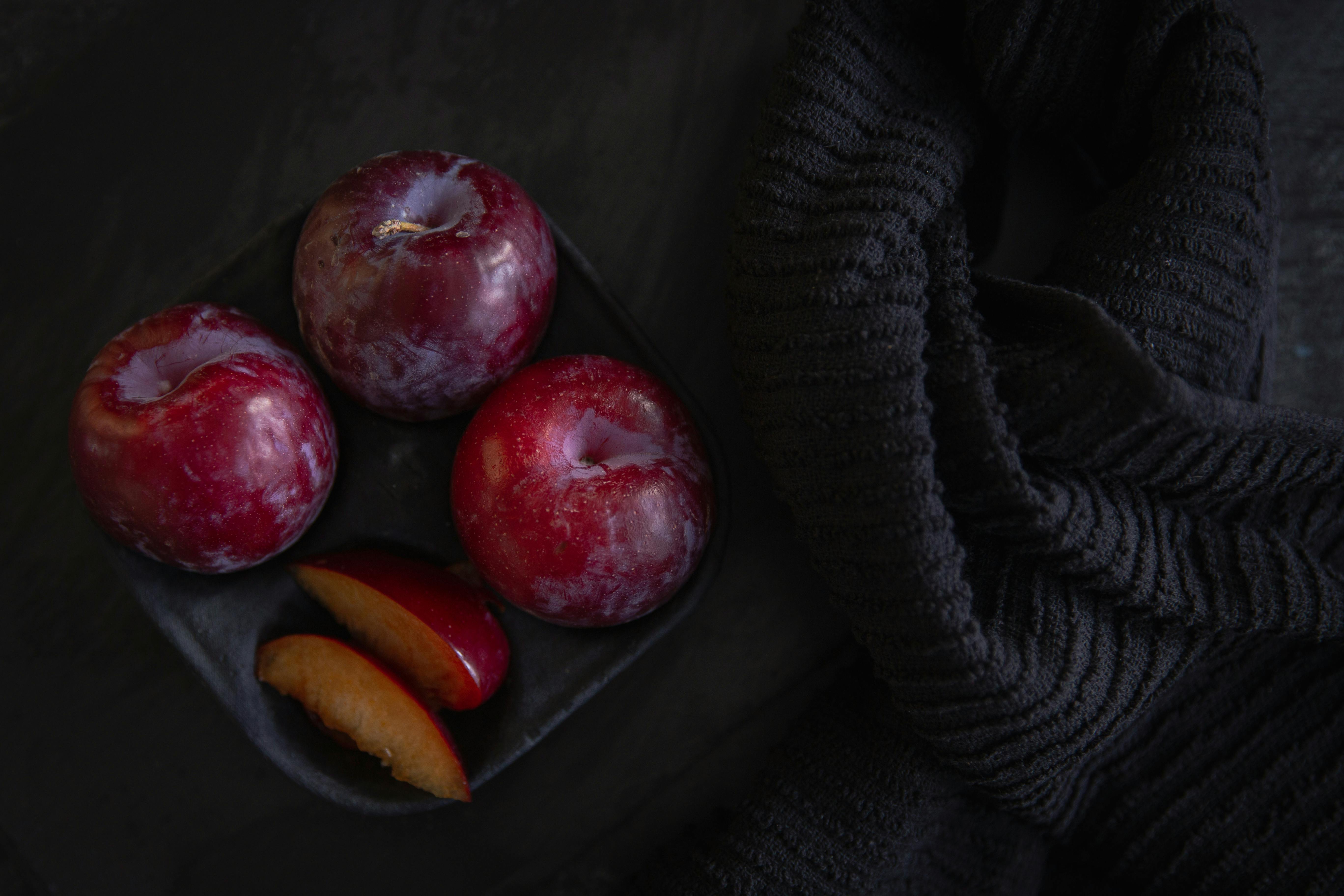 500+ Best Plums Photos · 100% Free Download · Pexels Stock Photos